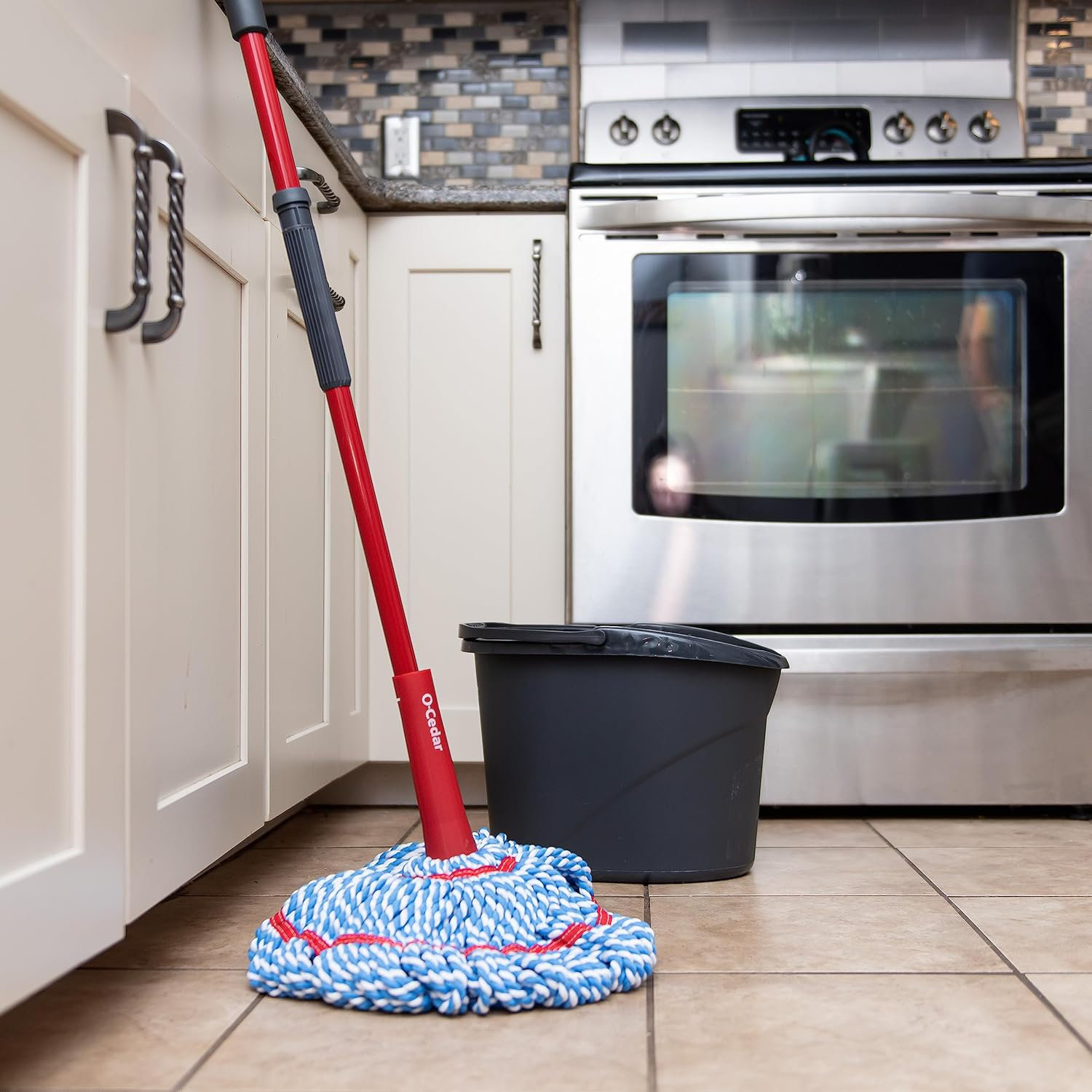 THIROX Microfiber Twist Mop With 1 Extra Refill | Features Hands-Free ...