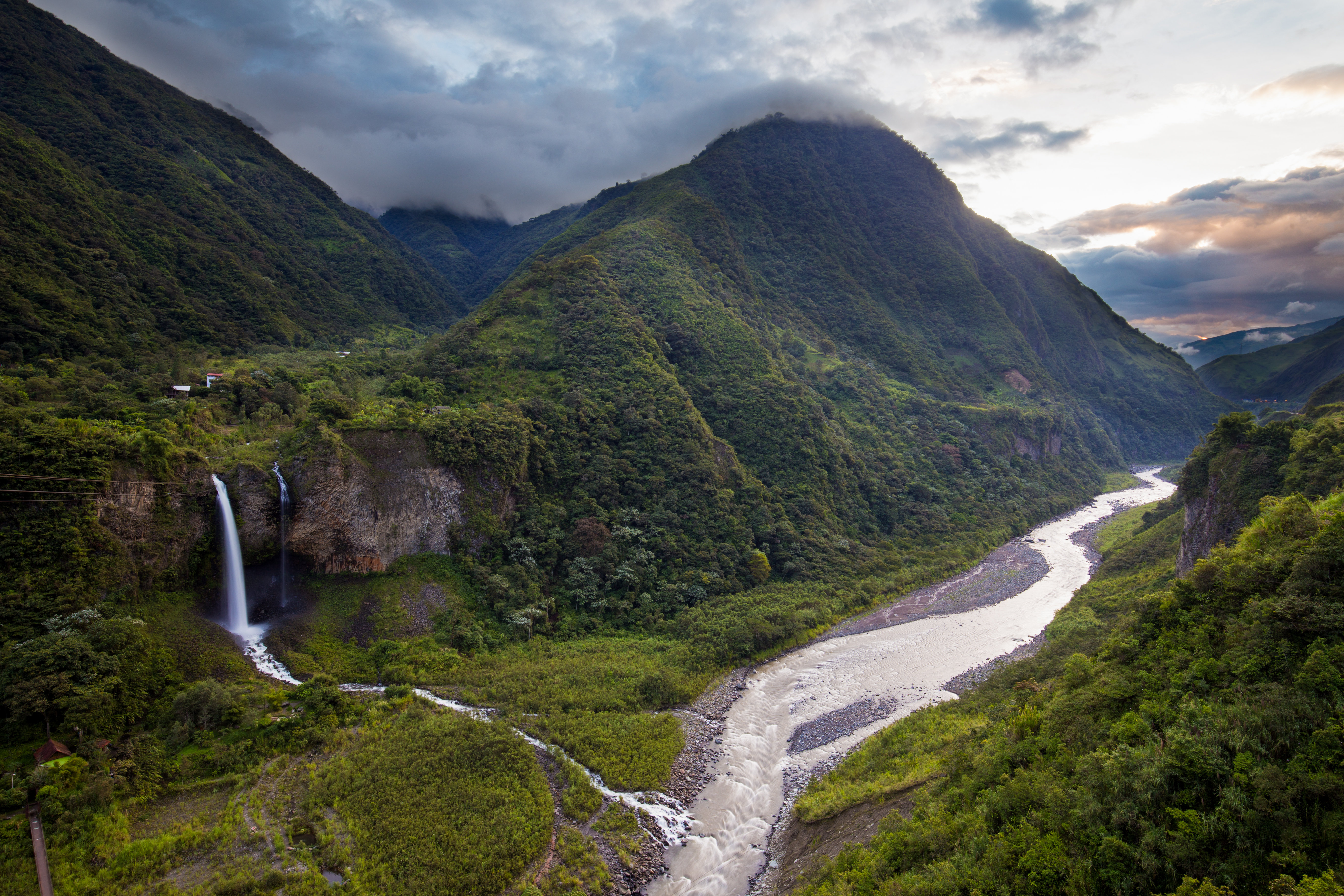 Millwood Pines Baã±Os De Agua Santa, Ecuador by Brendanvanson - Wrapped ...