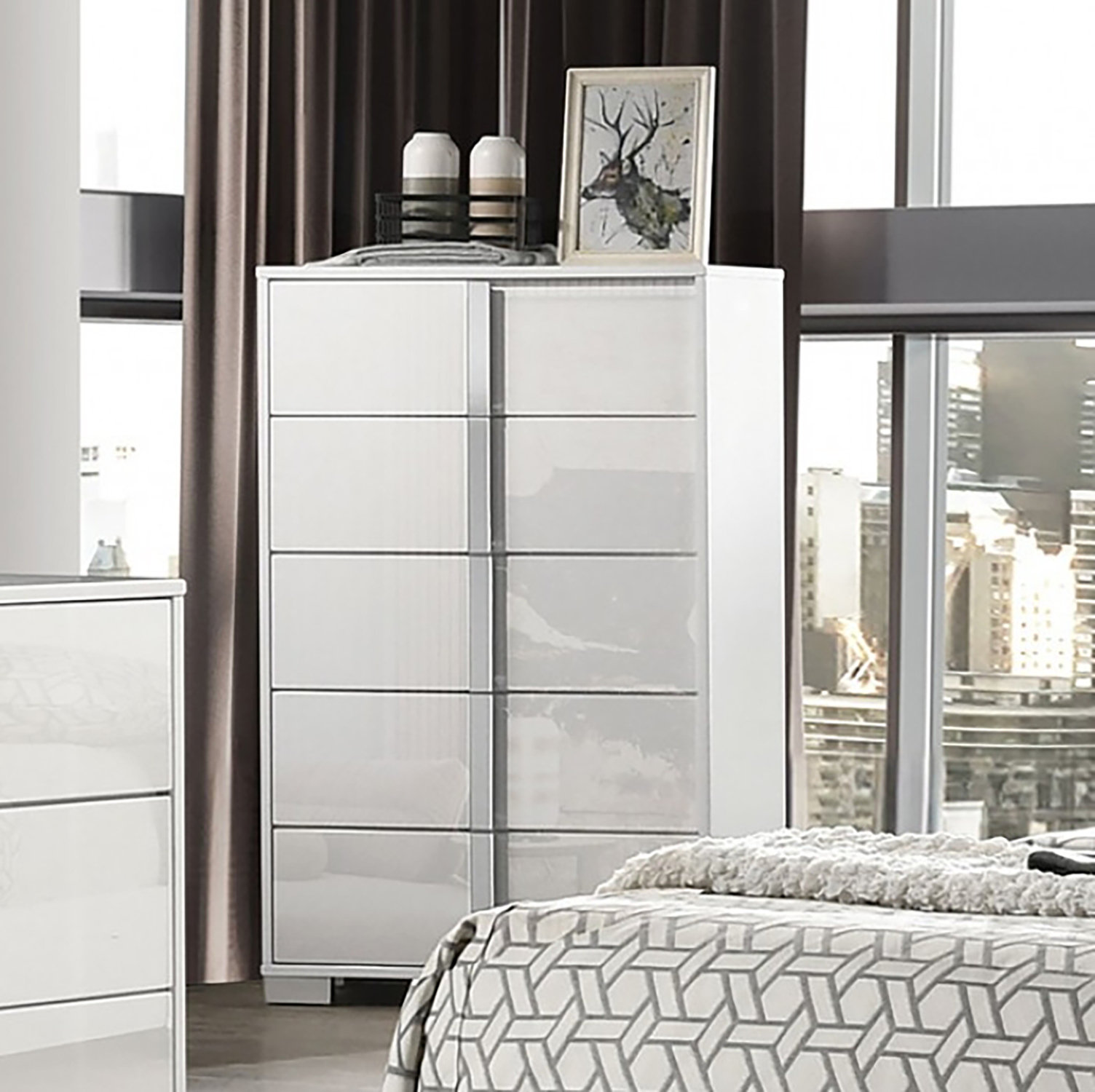 Ivy Bronx Brodyn 5 Drawer Chest - Wayfair Canada