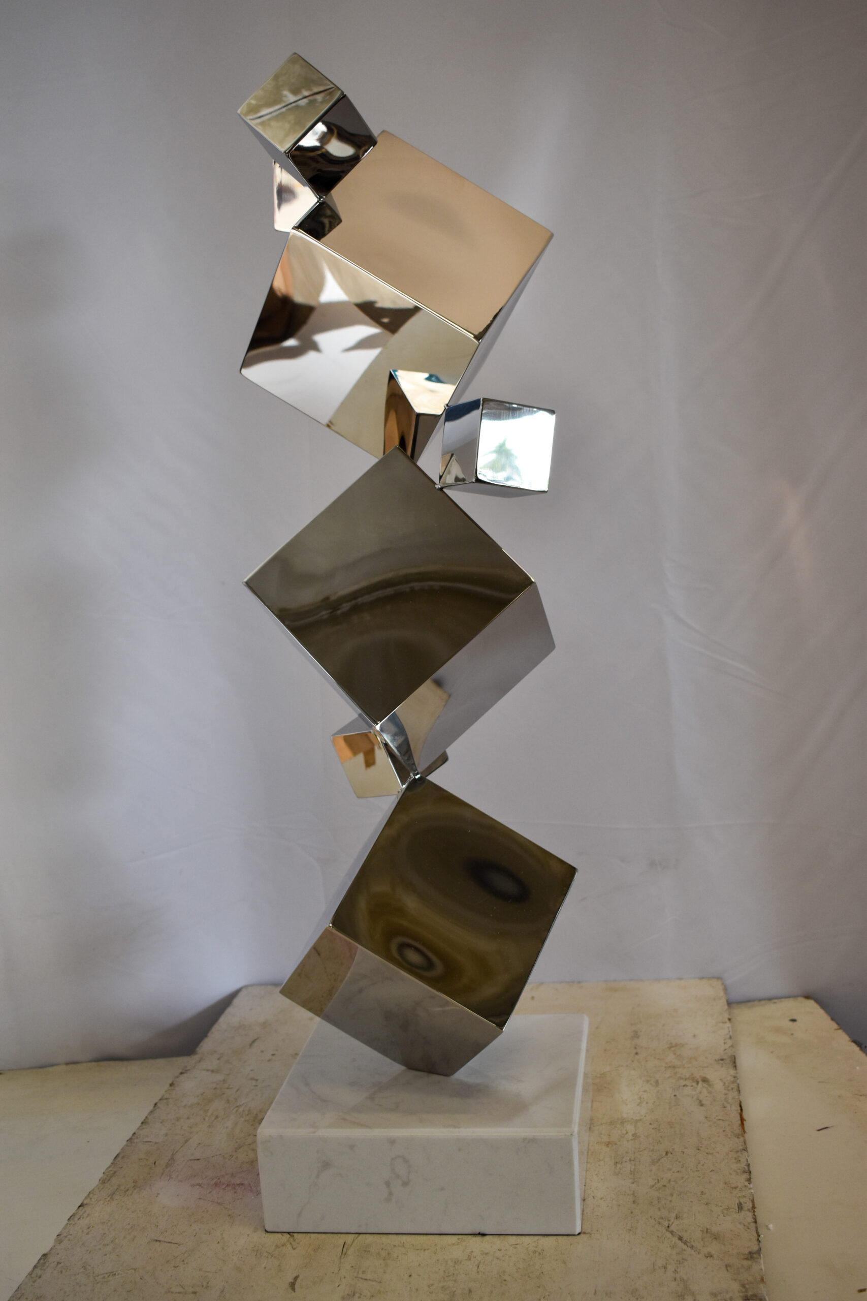 Orren Ellis Dahabo Abstruse Modern Stainless Steel Floating Cube Shapes ...