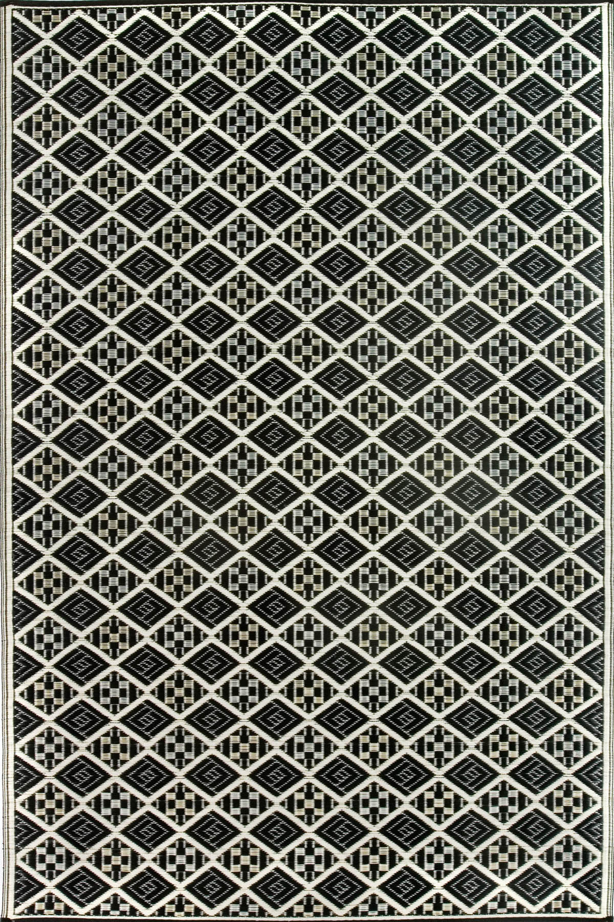 Mad Mats Scotch Geometric Polypropylene Black Indoor/Outdoor Area Rug ...