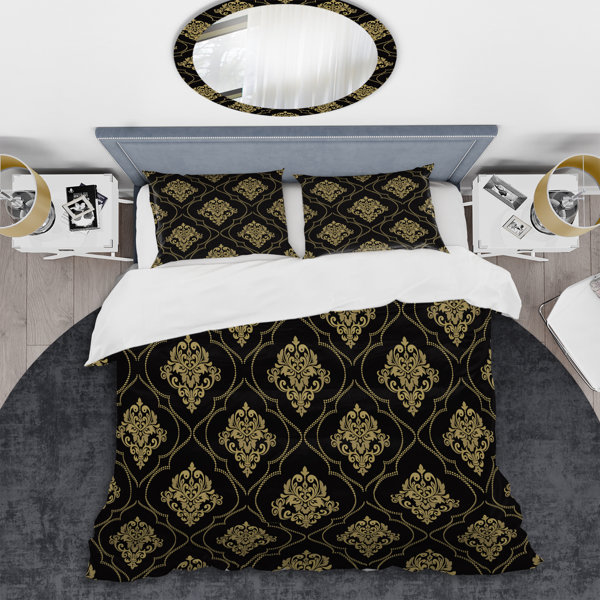 DesignArt Black Vintage Damask Damask Duvet Cover Set - Wayfair Canada