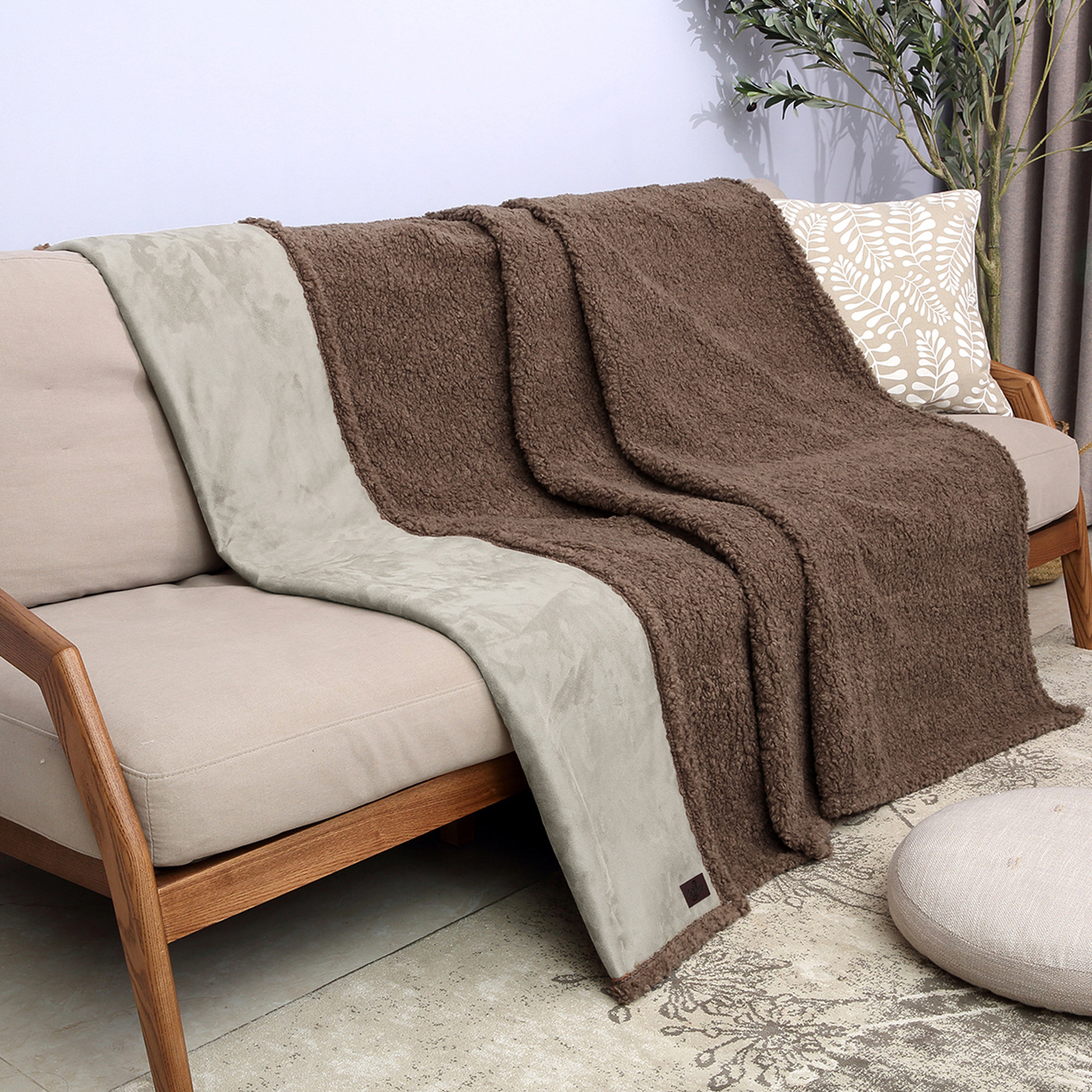 Catalonia Waterproof Teddy Bear Faux Fur Dog Blanket, Leak Proof ...