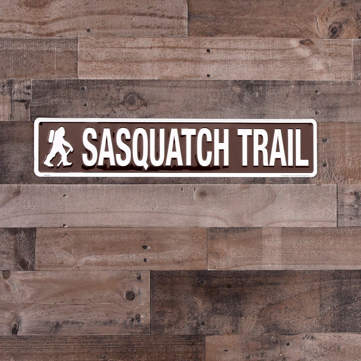 Trinx Metal Sasquatch Trail Road Street Sign Rustic Bigfoot Cabin Man ...