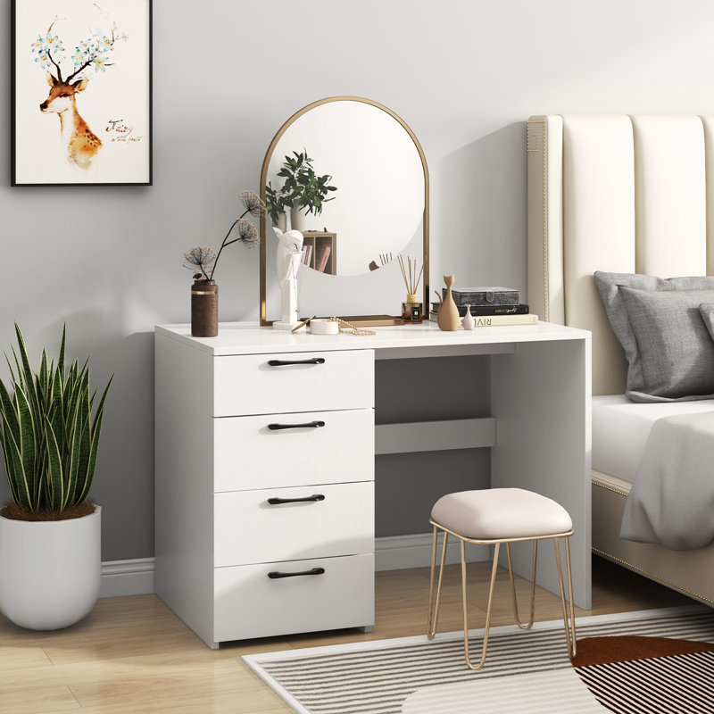 Ebern Designs Lukyan Desk - Wayfair Canada