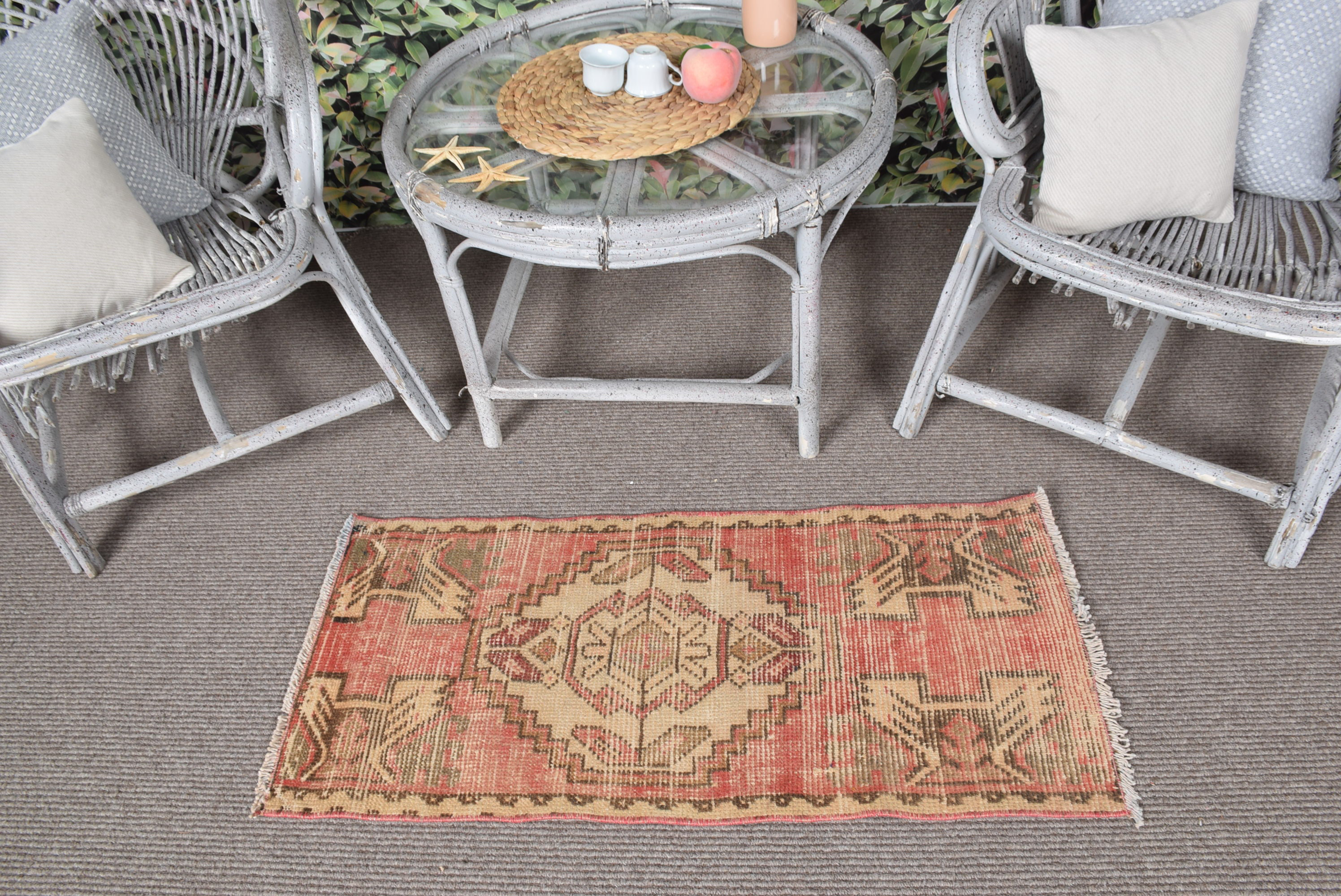 kayra export Vintage Small Turkish Oushak Style Rug with Red Carpet ...