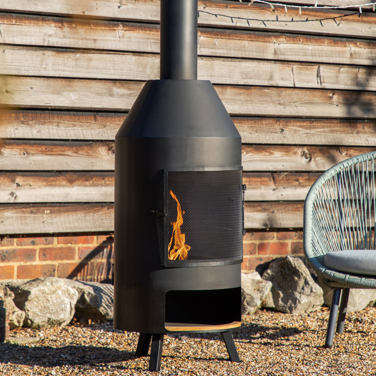 Borough Wharf Bletsoe Iron Free Standing Wood Burning Pizza Oven ...