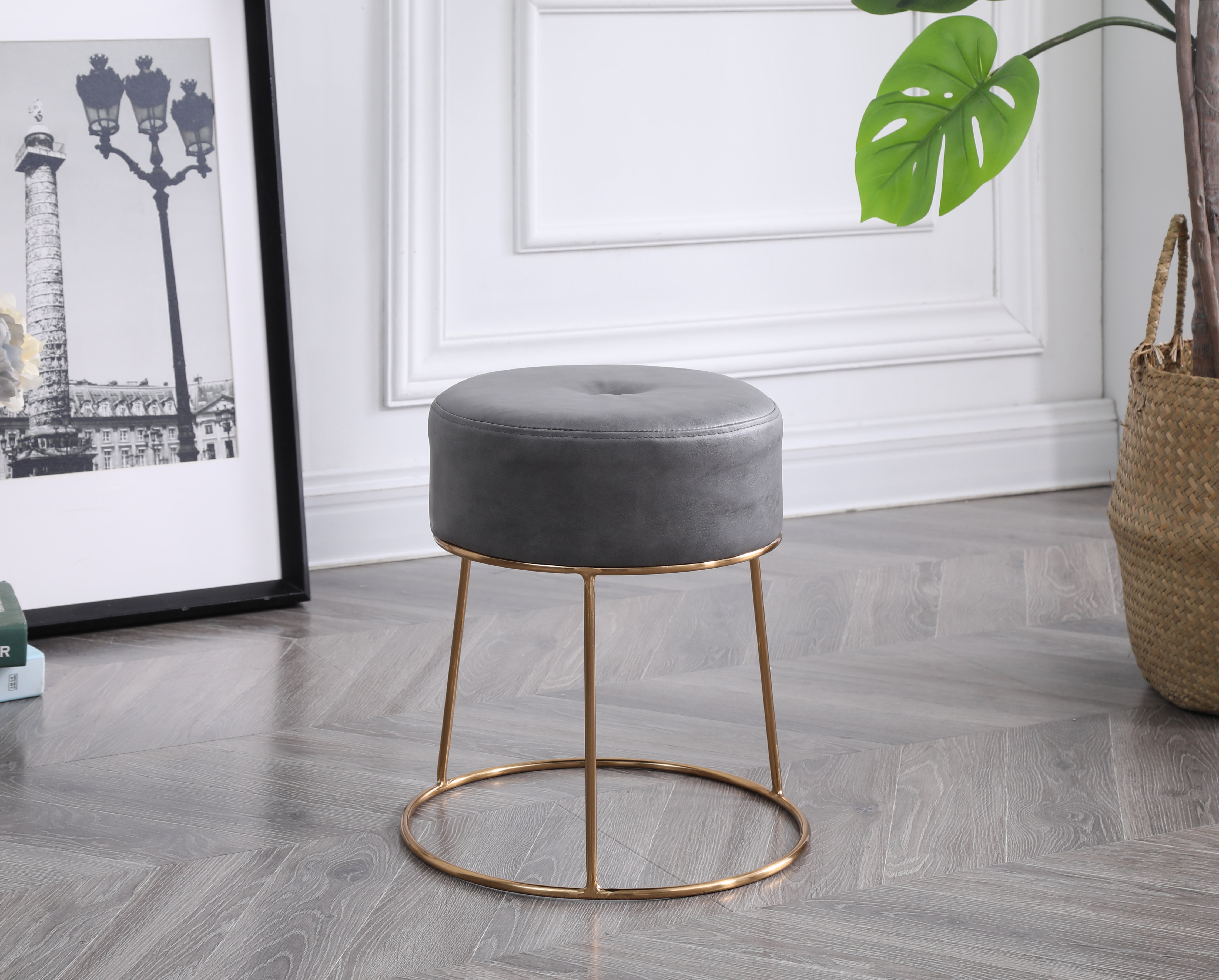 Everly Quinn Farmersville PU Vanity Stool & Reviews | Wayfair