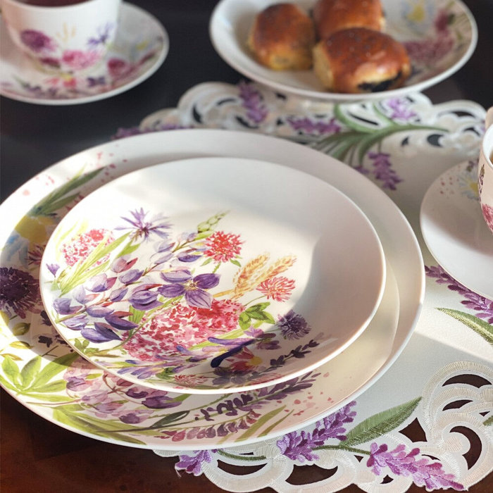 STP Goods Summer Aquarelle Bone China Dinnerware Set - Service for 4 ...