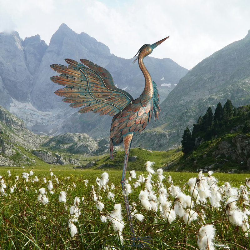 Highland Dunes Analiesa Bird Animals Weather Resistant Metal Garden ...