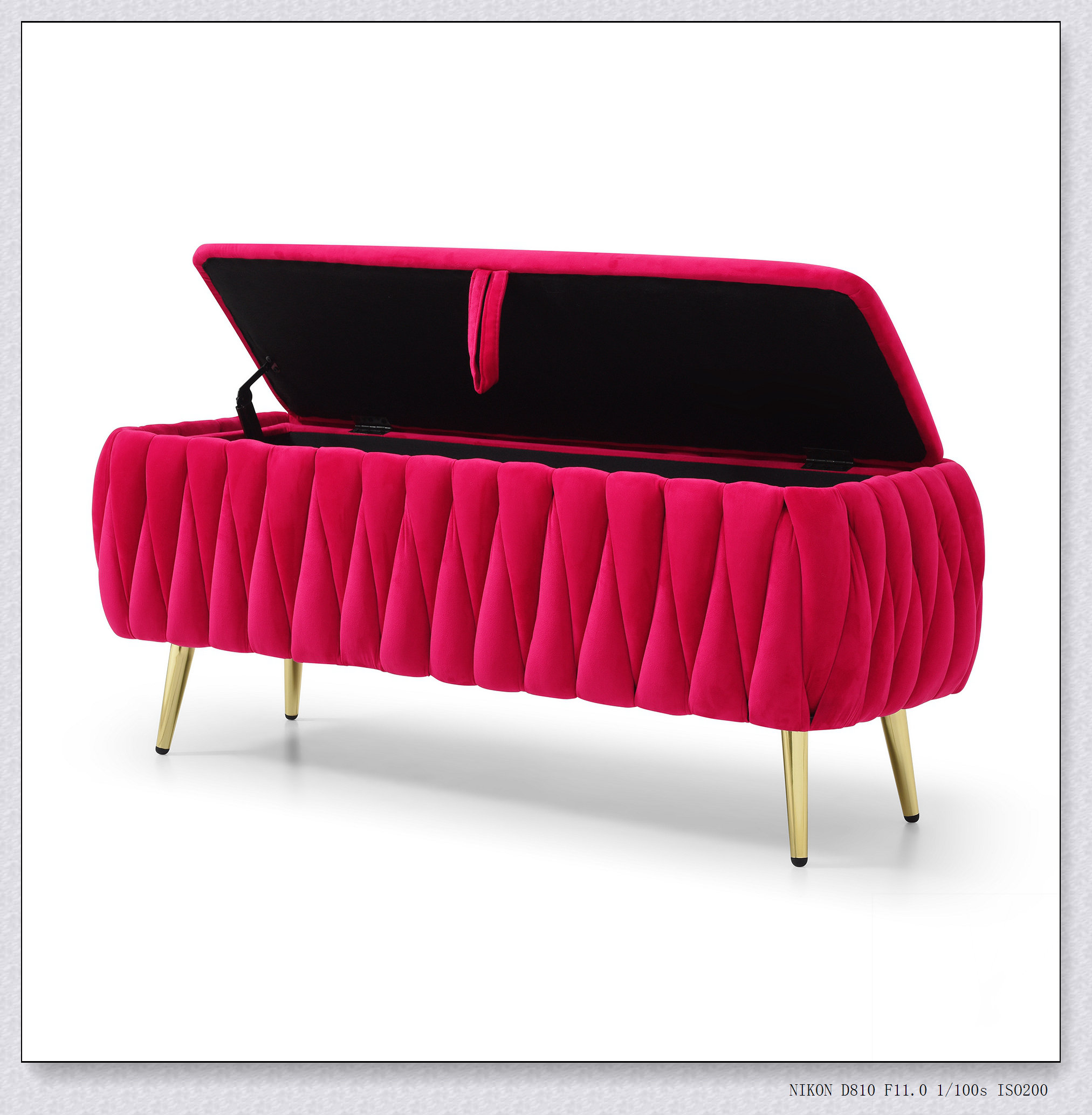 Mercer41 Oval Storage Bench with Gold Legs,Velvet Fabric Upholstered ...