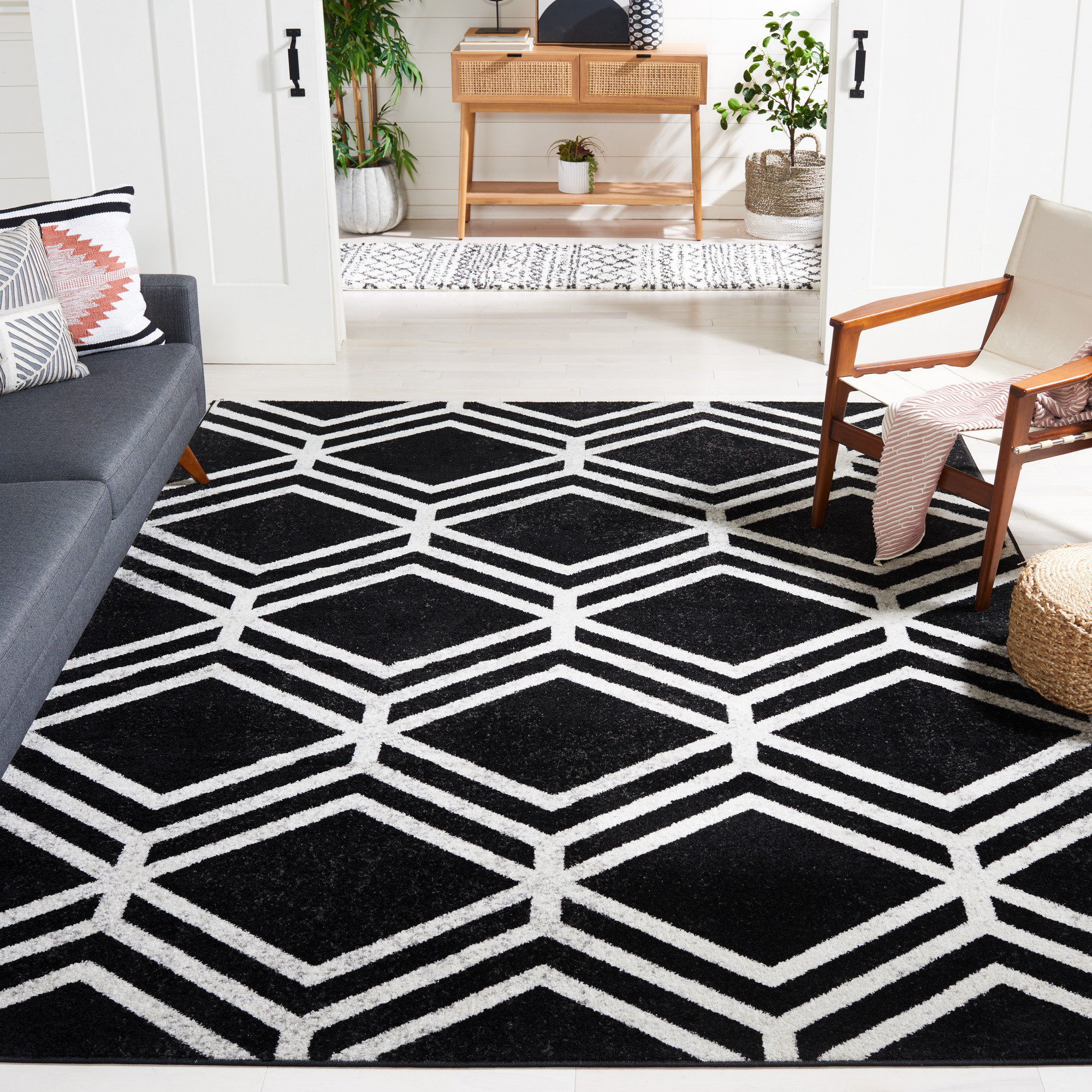 George Oliver Geometric Black/Ivory Area Rug - Wayfair Canada