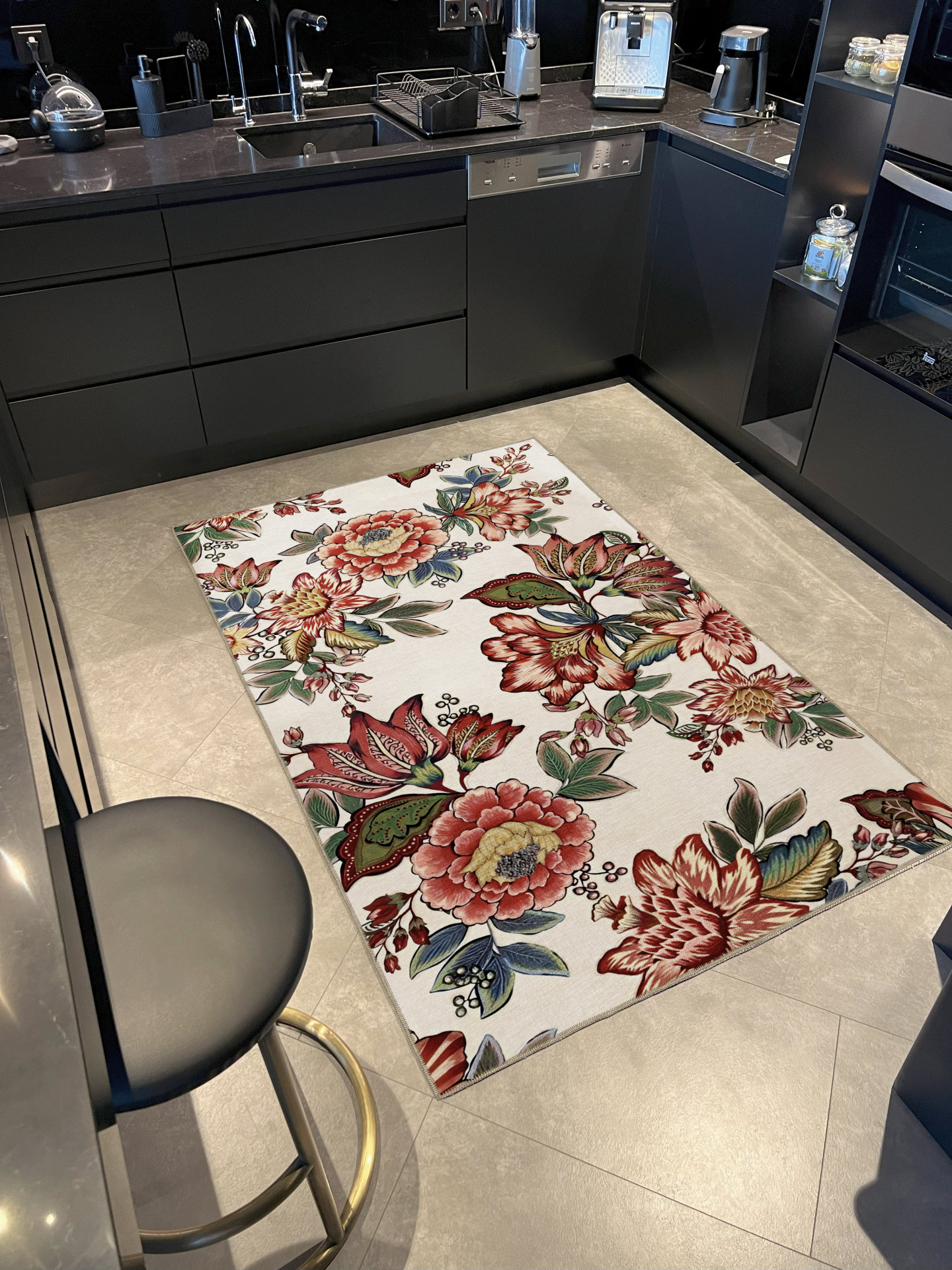 Dakota Fields Beige Themed Multi-Colored Pink Rose and Leaf Patterned ...