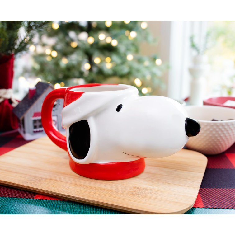 Silver Buffalo Peanuts Snoopy Christmas 3D Sculpted Ceramic Mug | Holds ...