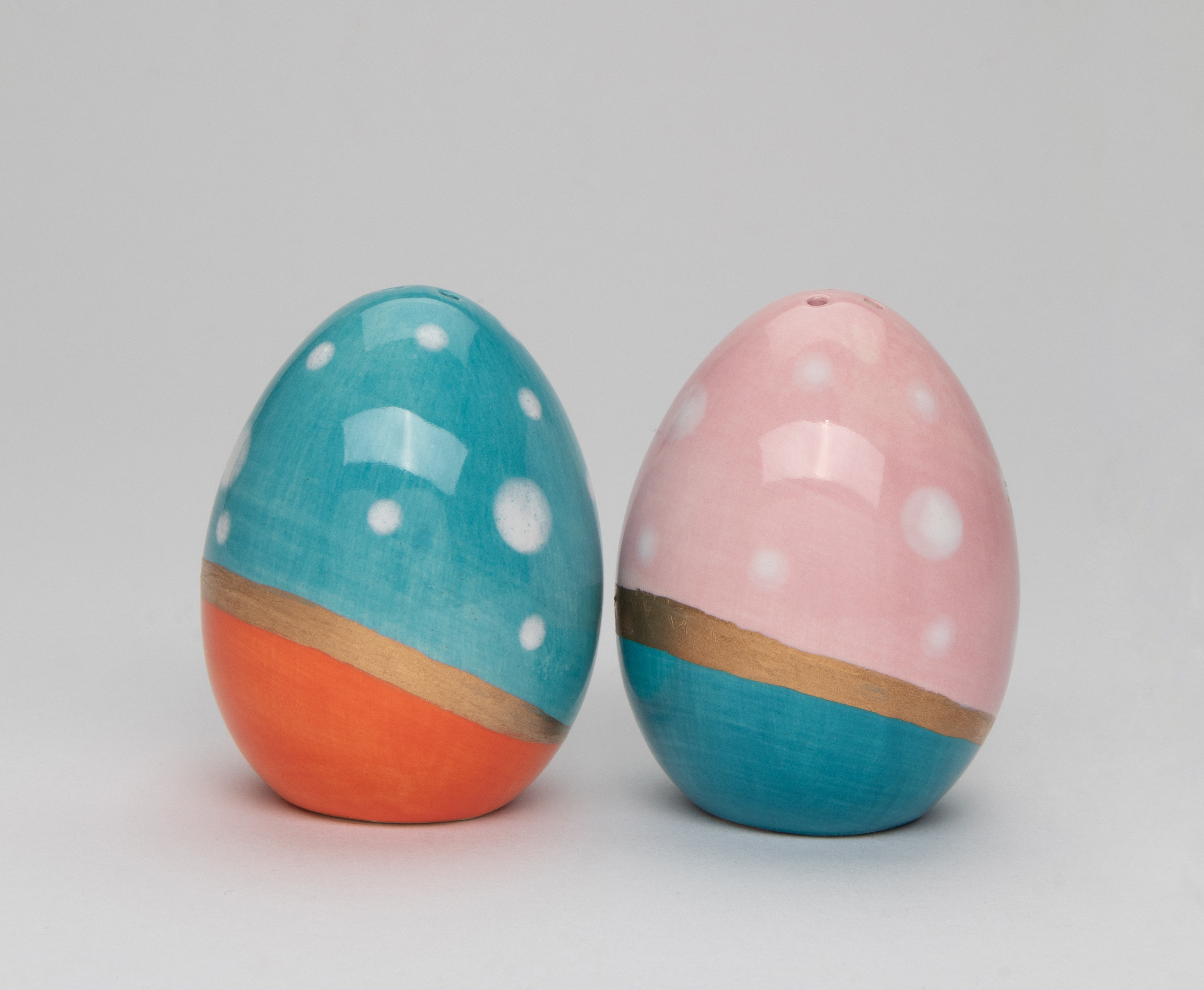 Cosmos Gifts Easter Pink And Blue Egg Salt And Pepper Shaker Set ...