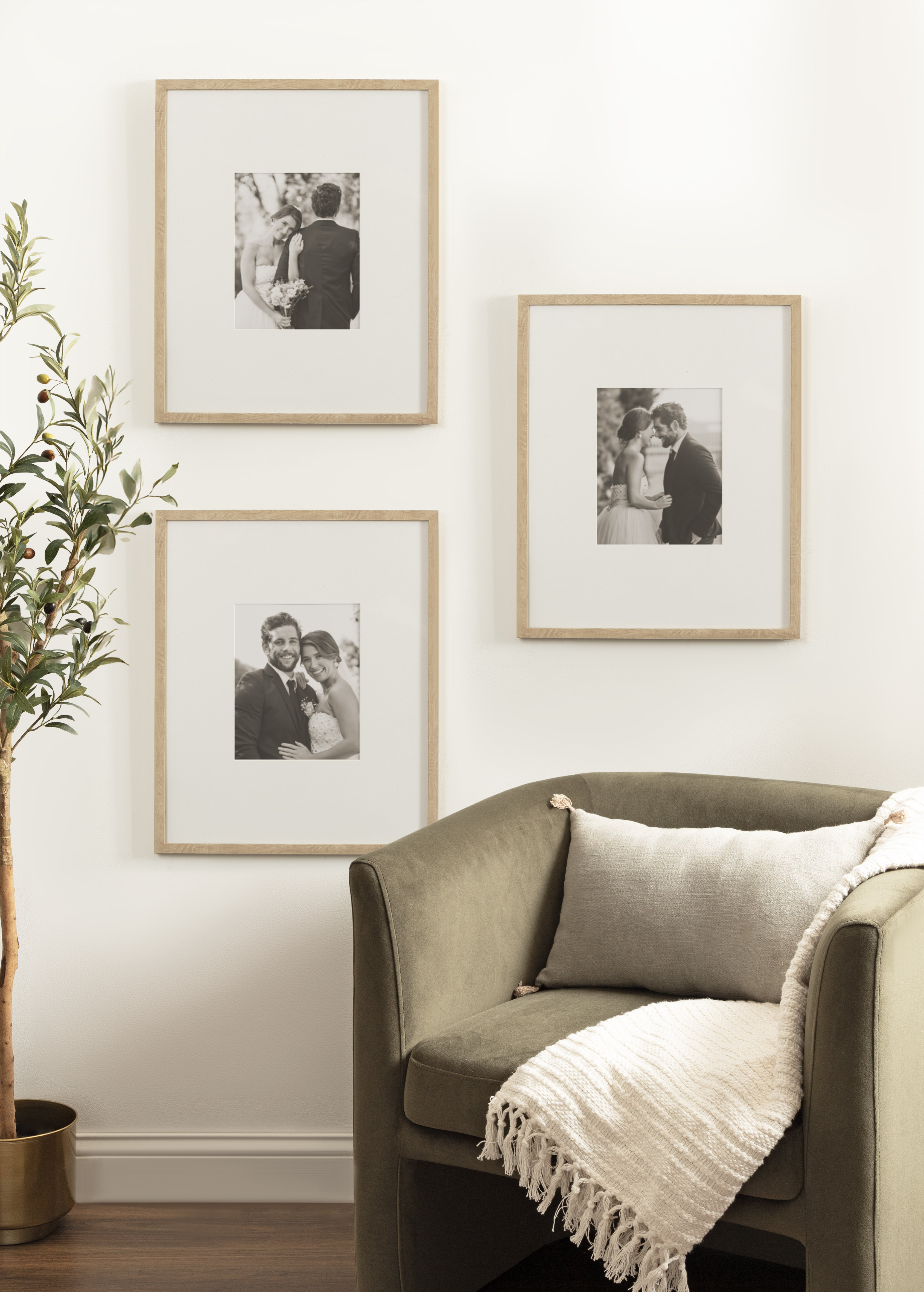 Gracie Oaks Gallery Three-Piece Picture Frame Set - Wayfair Canada