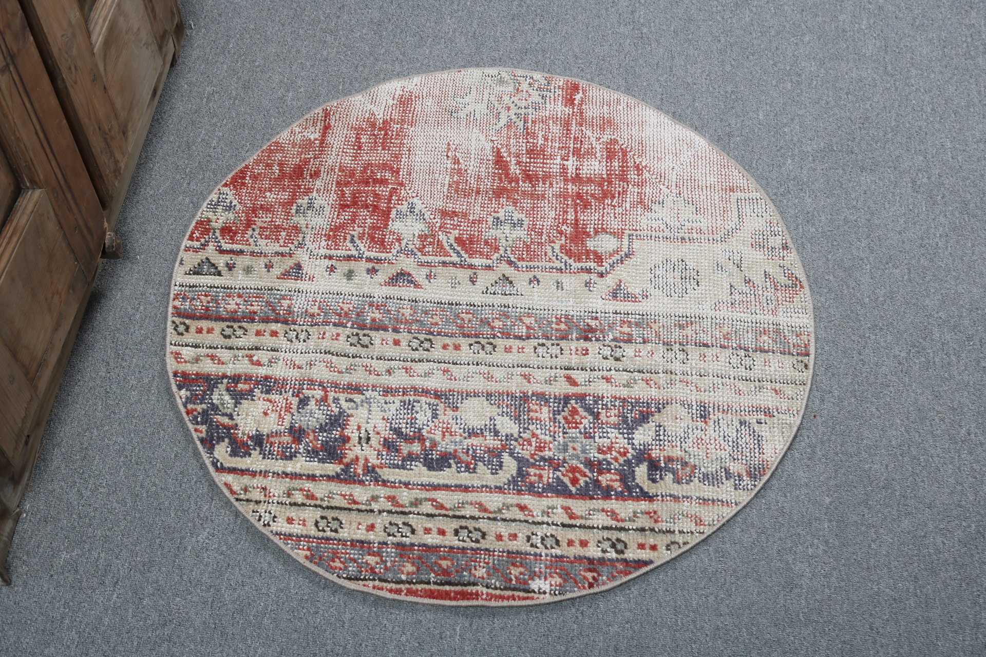 Astoria Grand Vintage Style Small Round Turkish Rug in Red with Antique ...