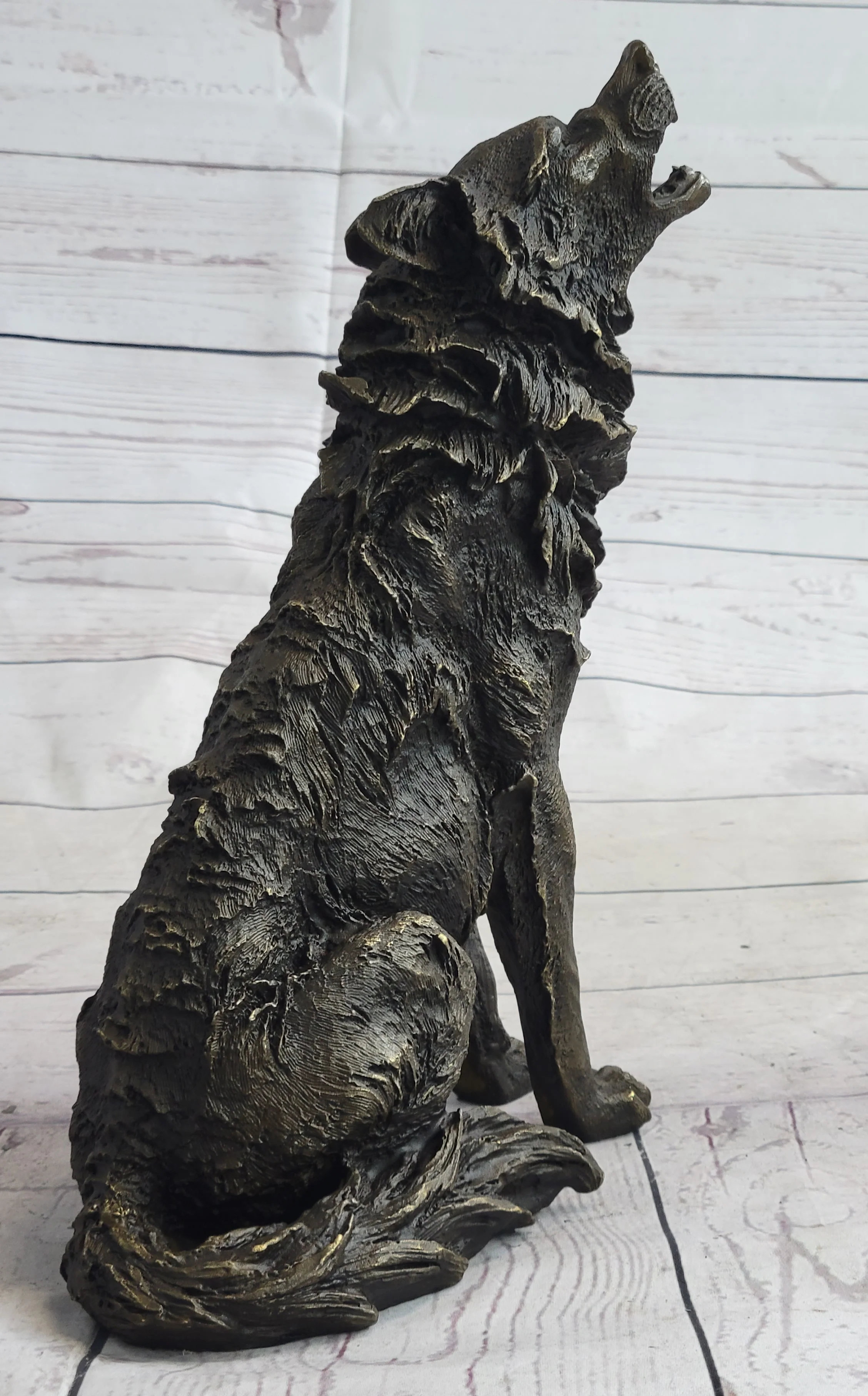 Loon Peak® Aaltien Wolf Howling at the Moon Bronze Statue Sculpture ...
