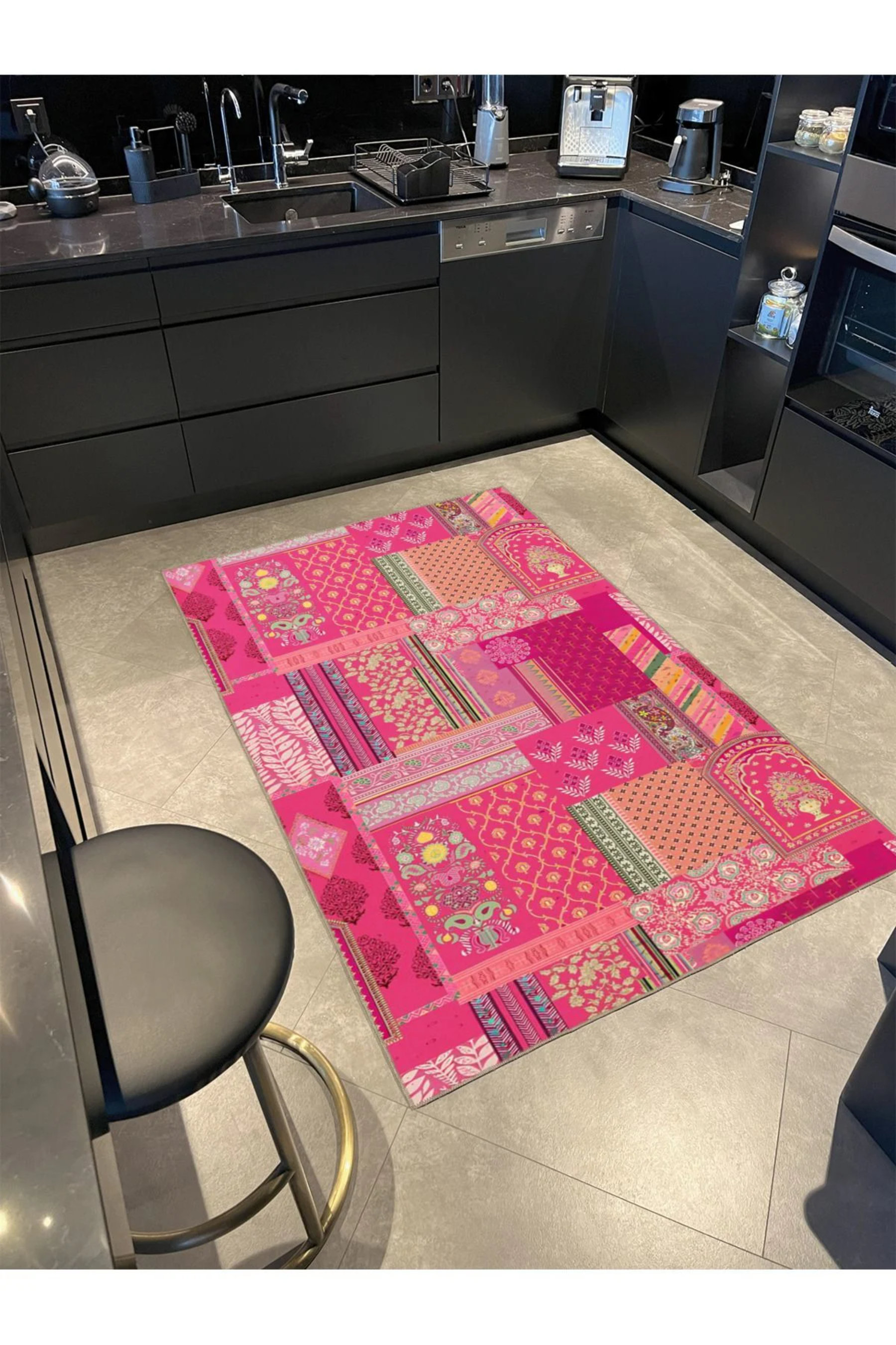 Bungalow Rose Pink Colour Patchwork Decorative Woven Floor Carpet ...