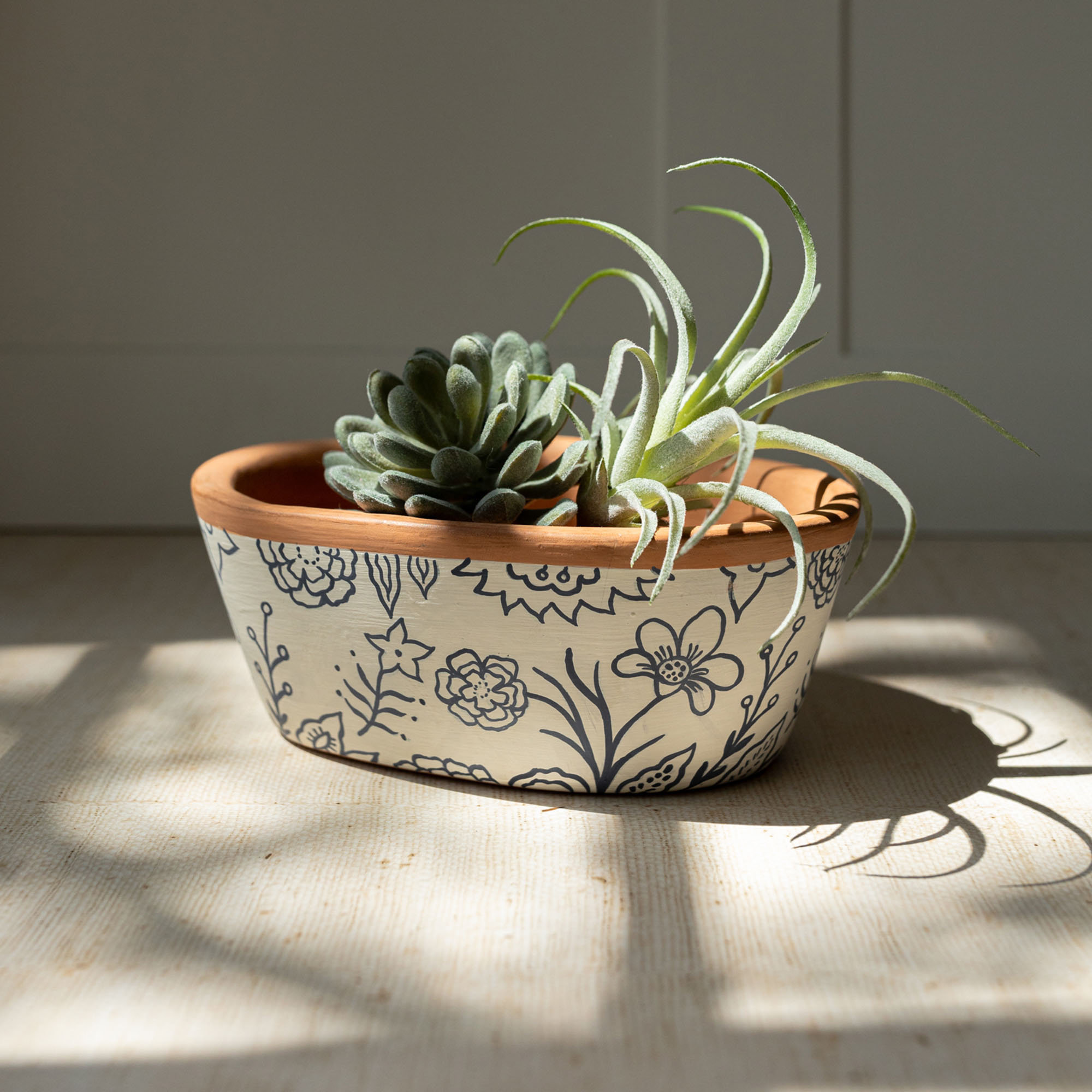 Foreside Home & Garden Blue Floral Suzani Oval Planter Pot Terracotta ...