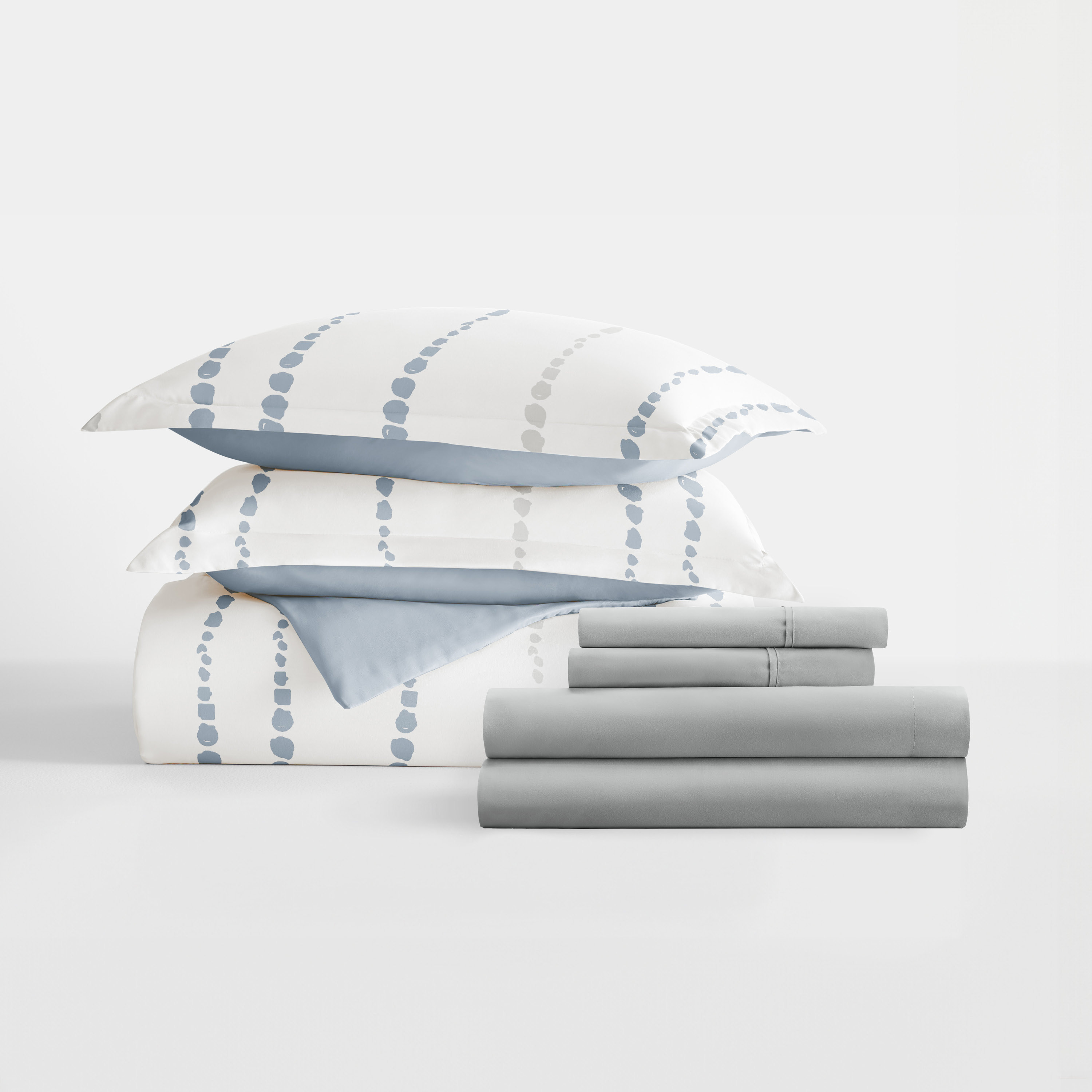 IEnjoy Home 8-Piece Reversible Bedding Bundle - Patterned Duvet Cover ...