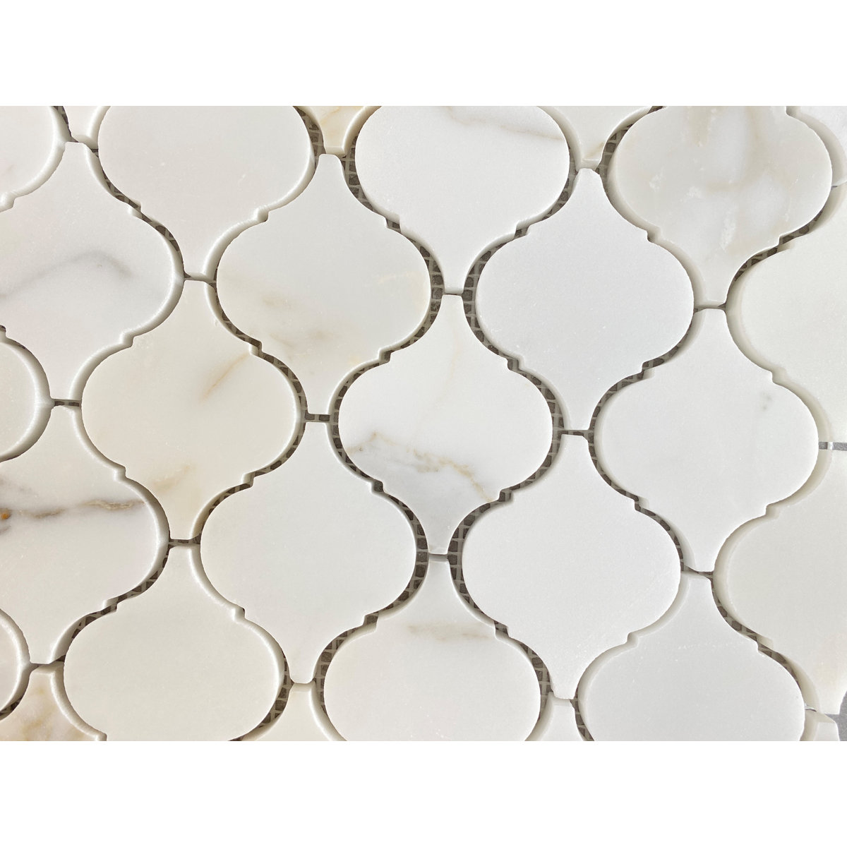 ES Stone 2.5" x 3" Marble Arabesque Mosaic Wall & Floor Tile & Reviews ...