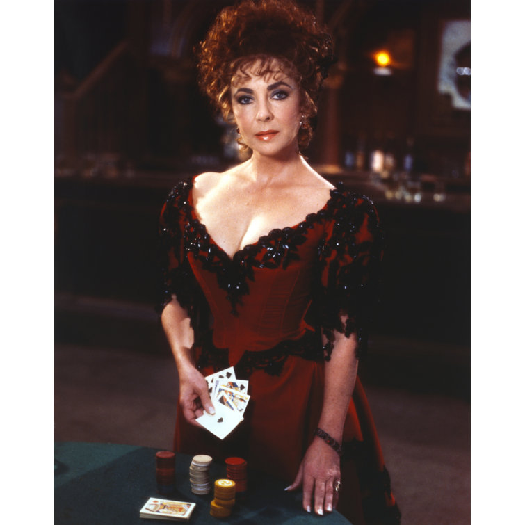 Globe Photos Entertainment Portrait Of Elizabeth Taylor Holding Cards ...