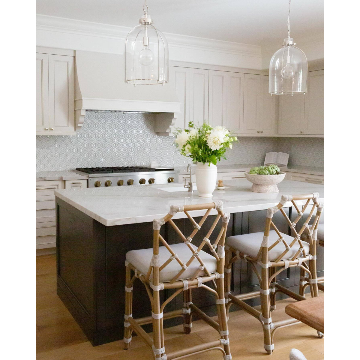 TileBar Nabi Jewel Glacier White 3D Crackled Glossy Glass Mosaic Tile ...