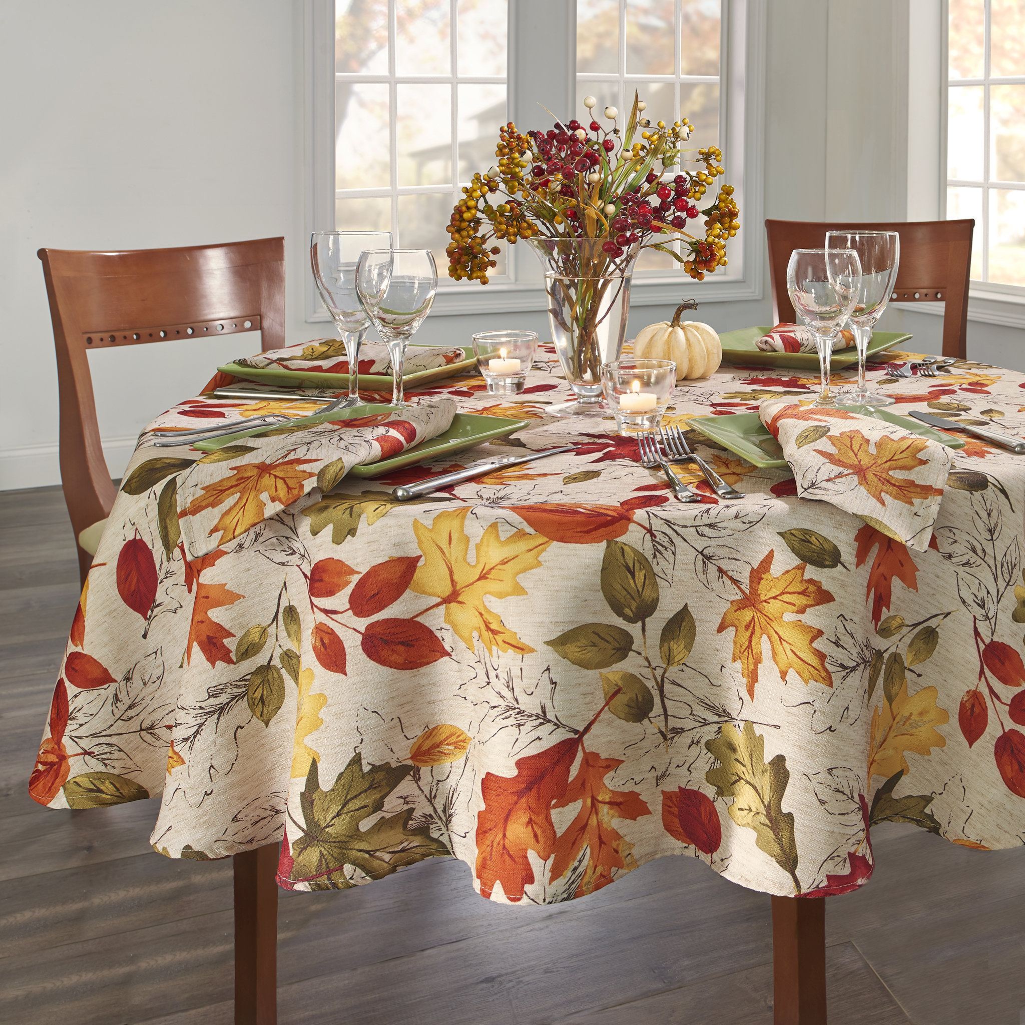 August Grove Rhoton Floral Round Table Cloth & Reviews - Wayfair Canada