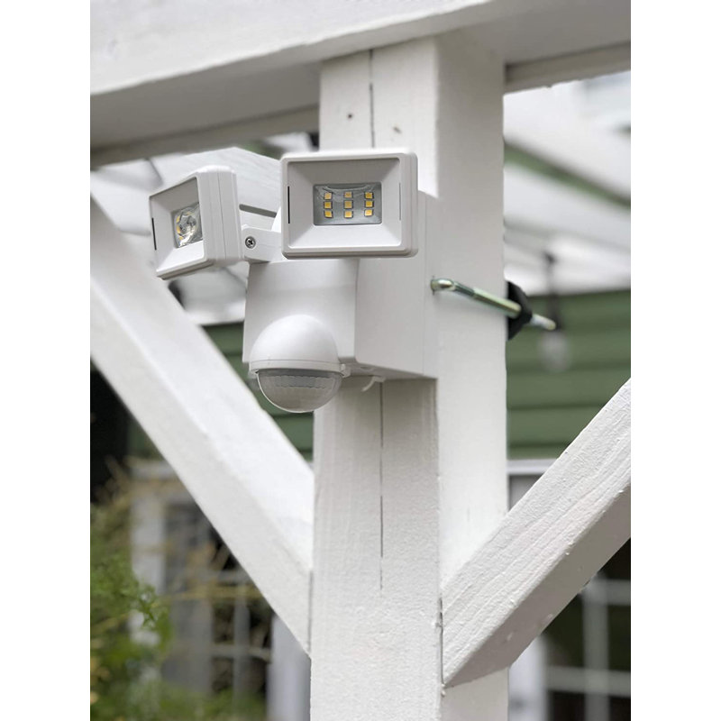 IQ America Motion Security Flood Light 700 Lumen & Reviews | Wayfair