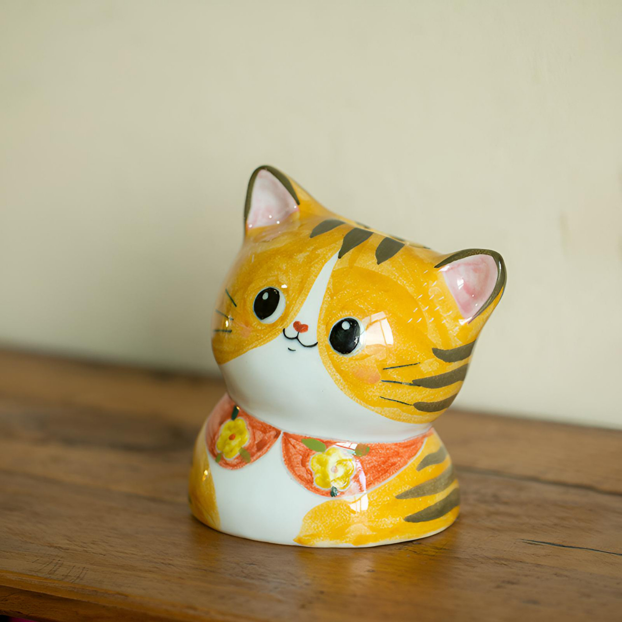 Dakota Fields Hand Drawn Ceramic Cat Shaped Vase, Cute Cat Creative ...