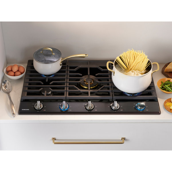Samsung 36" Smart Gas Cooktop with 22K BTU Dual Power Burner & Reviews ...