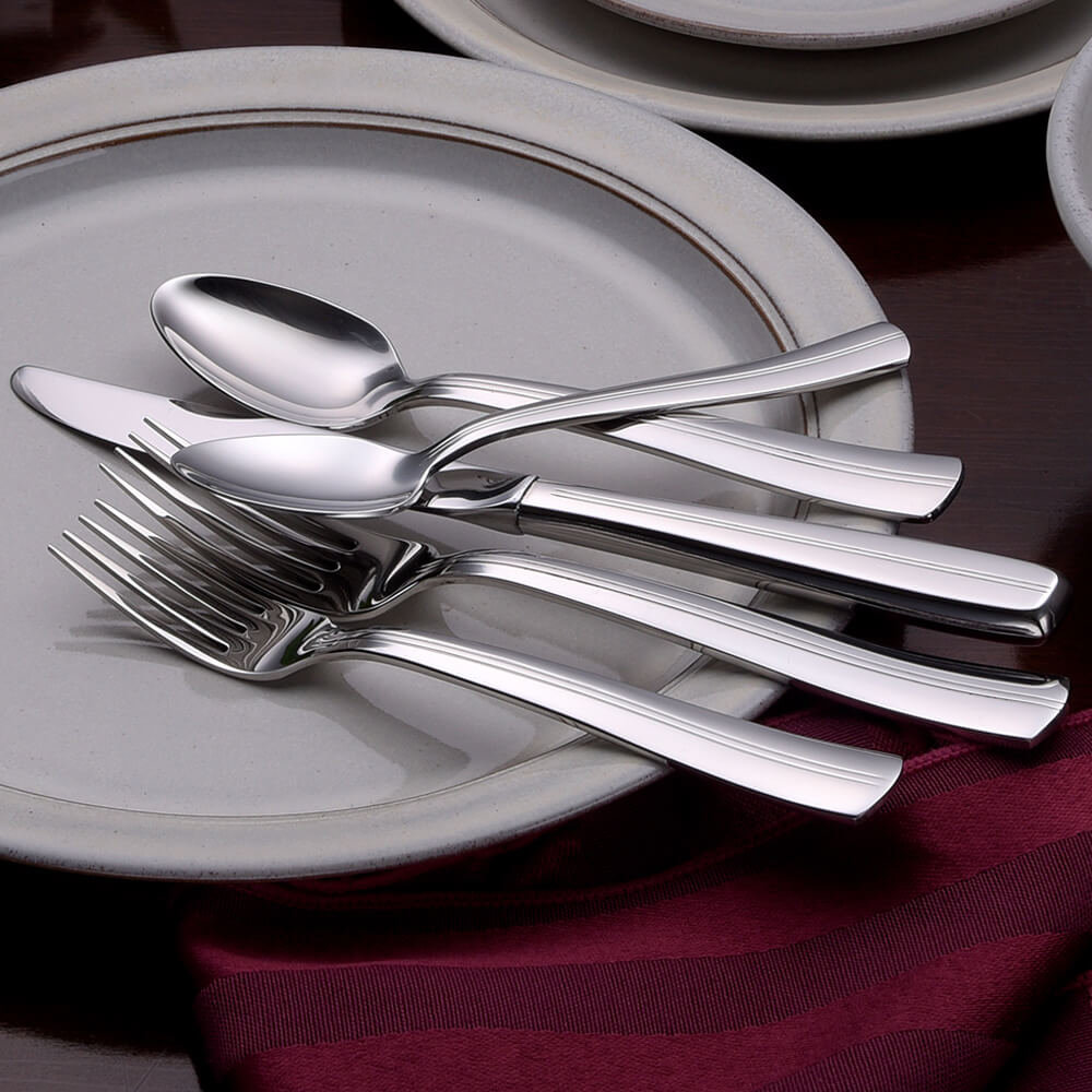 Liberty Tabletop Cedarcrest 20Pc Silverware Set Service For 4 Made In ...