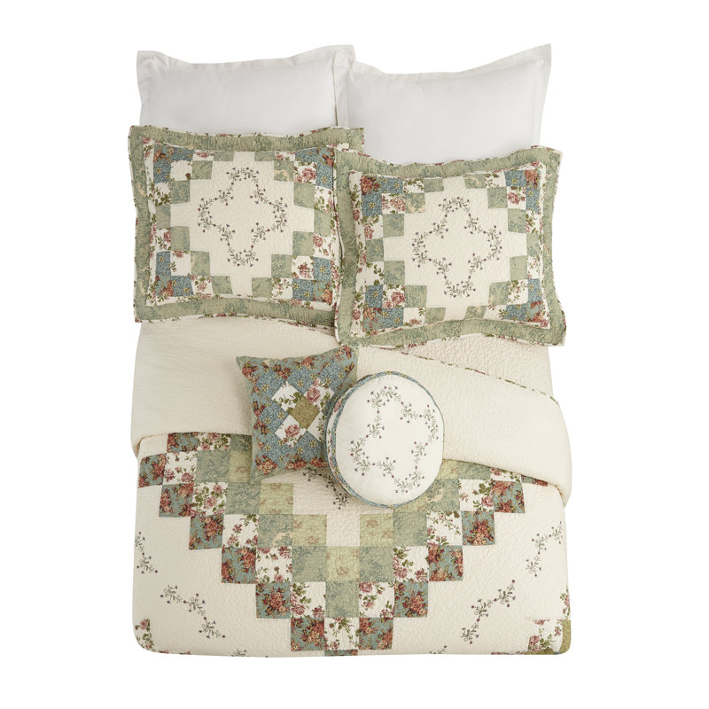 Modern Heirloom Olivia Embroidered Patchwork Single Bedspread/Coverlet ...