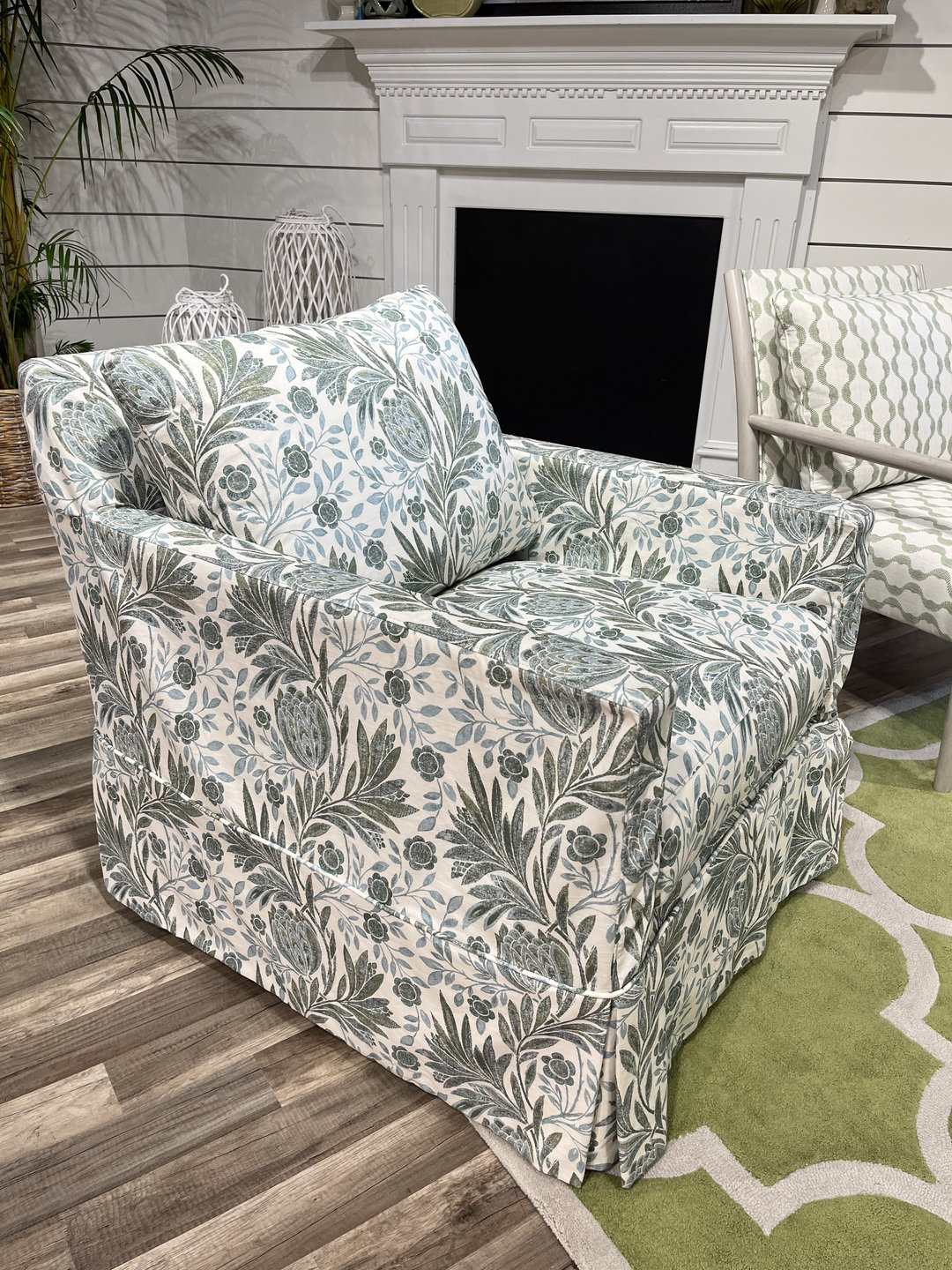 Craftmaster Cora Swivel Chair | Perigold