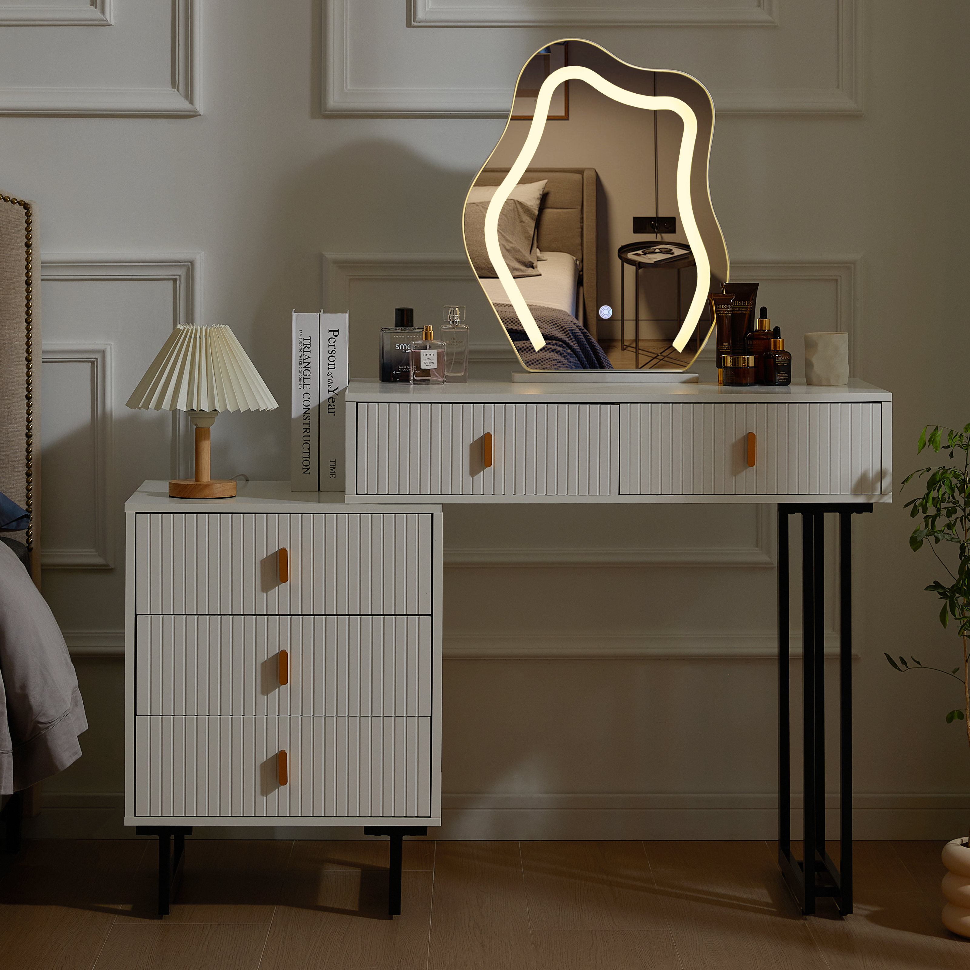 Mercer41 Makeup Vanities & Reviews - Wayfair Canada