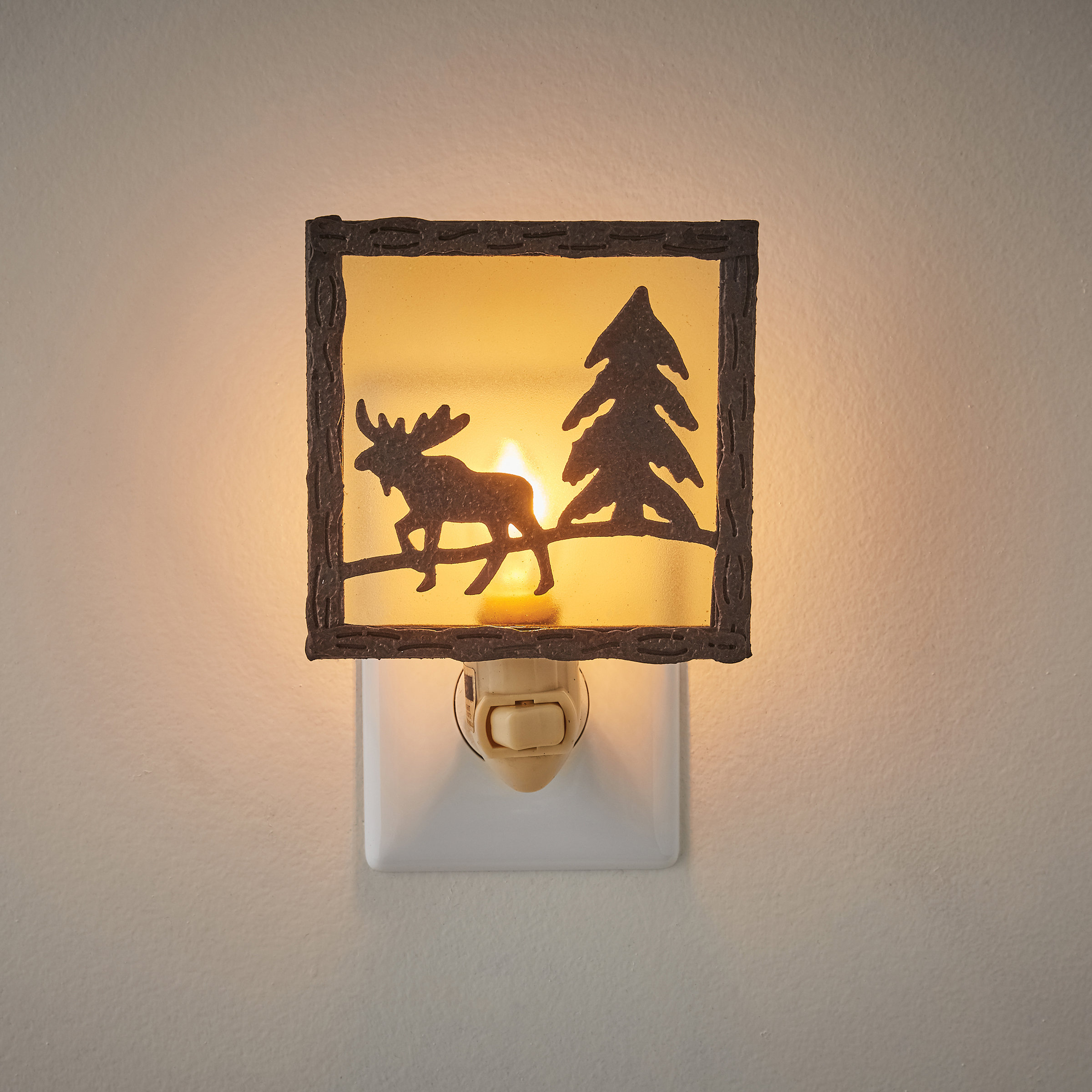 Park Designs Moose Night Light & Reviews | Wayfair