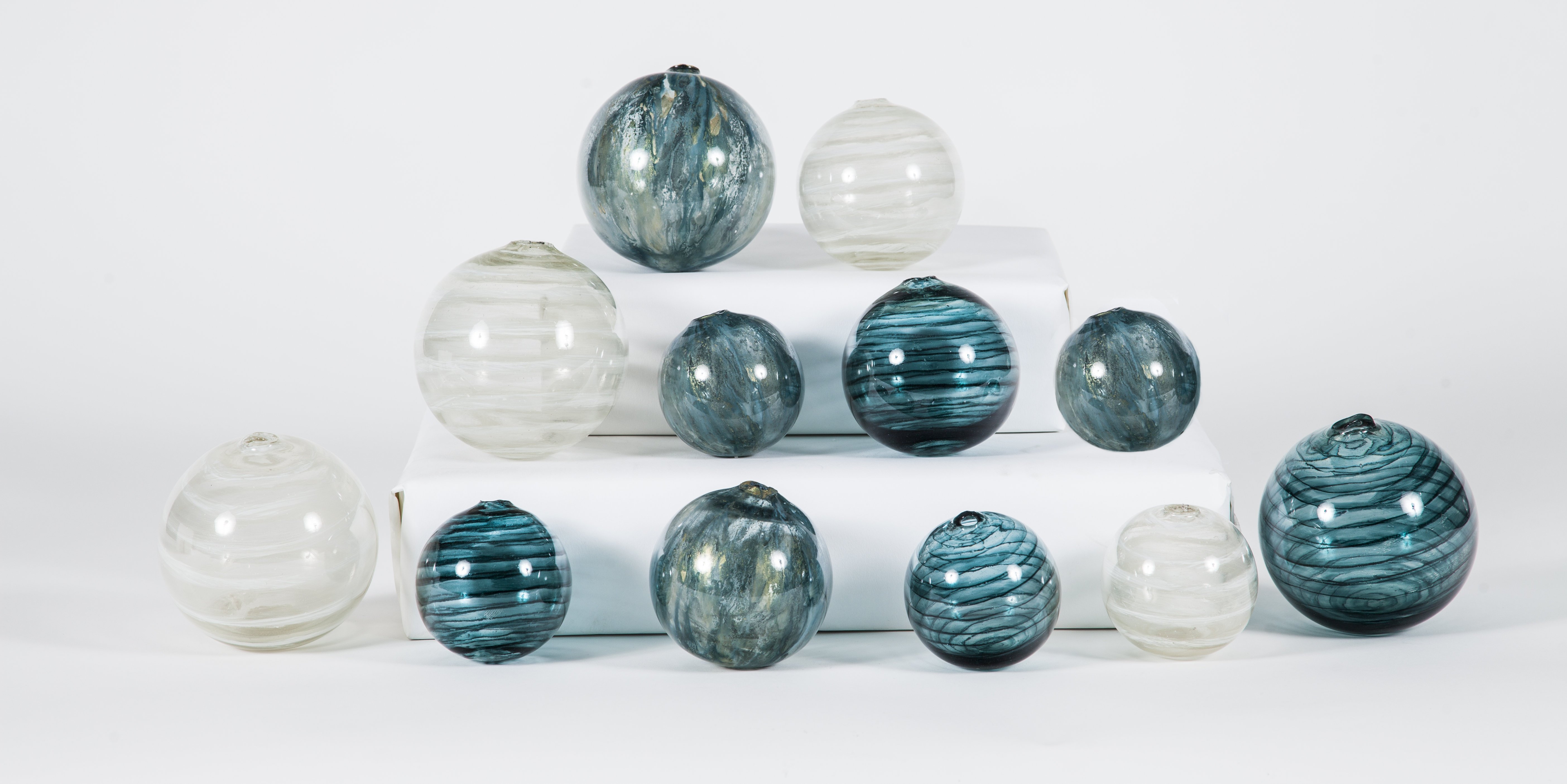 Prima Design Source 12 Piece Hand Blown Glass Decorative Spheres ...