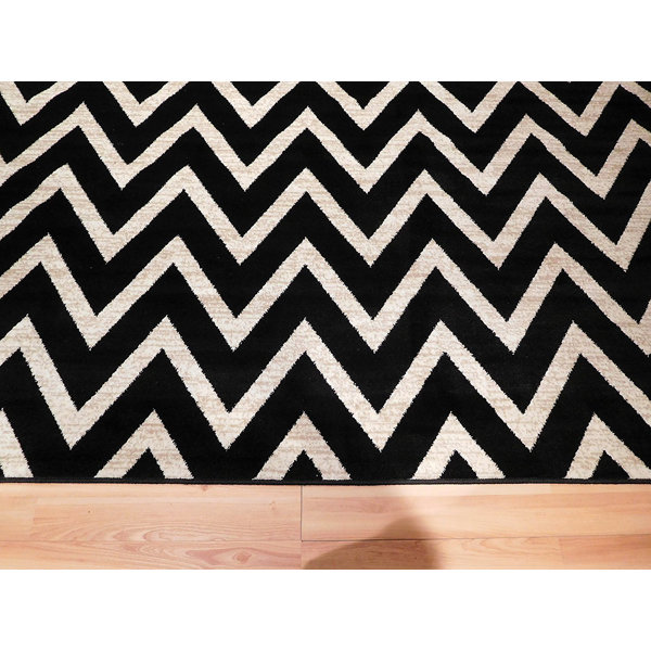 Wrought Studio Giunta Chevron Wool Black/Ivory Area Rug & Reviews ...