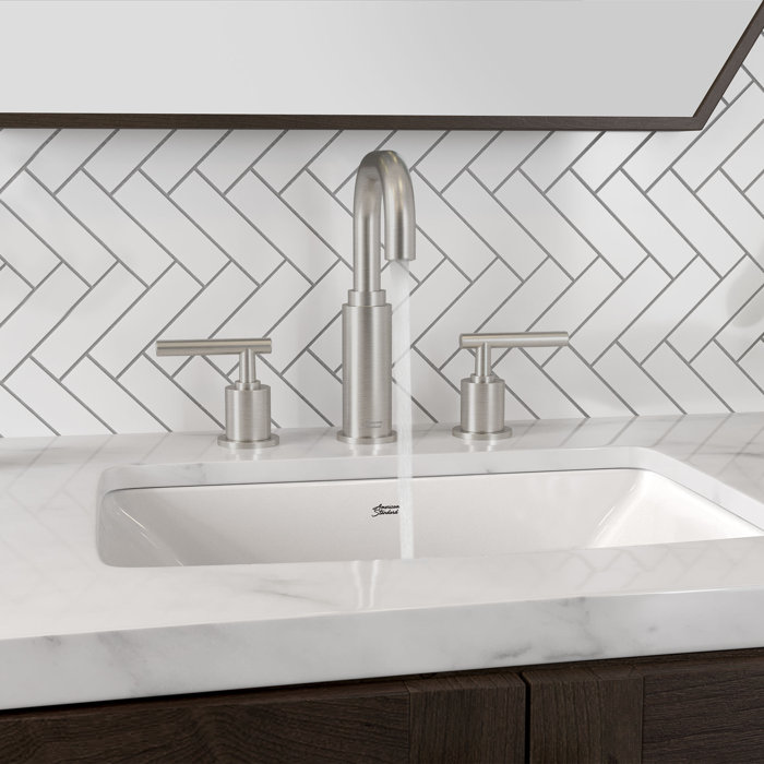 American Standard Serin Widespread Bathroom Faucet with Drain Assembly ...