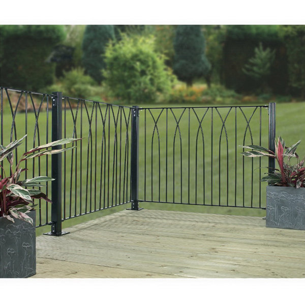 ModernMoments Athelstan Metal Garden Fence Panel 81.3cm H x 113cm W ...