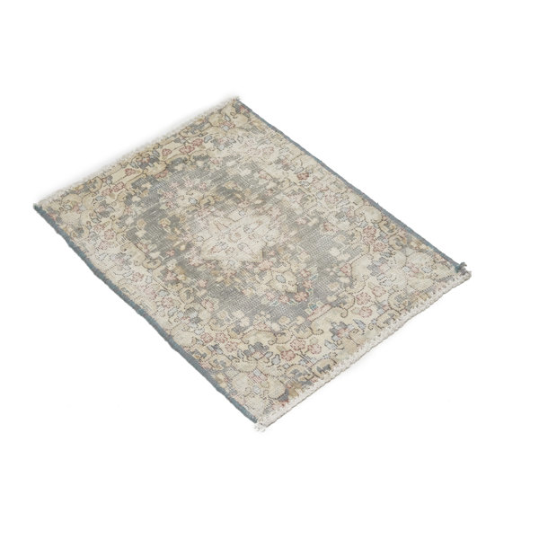 Isabelline Antique Muted Taupe Floral 1'6" x 2' Distressed Vintage ...