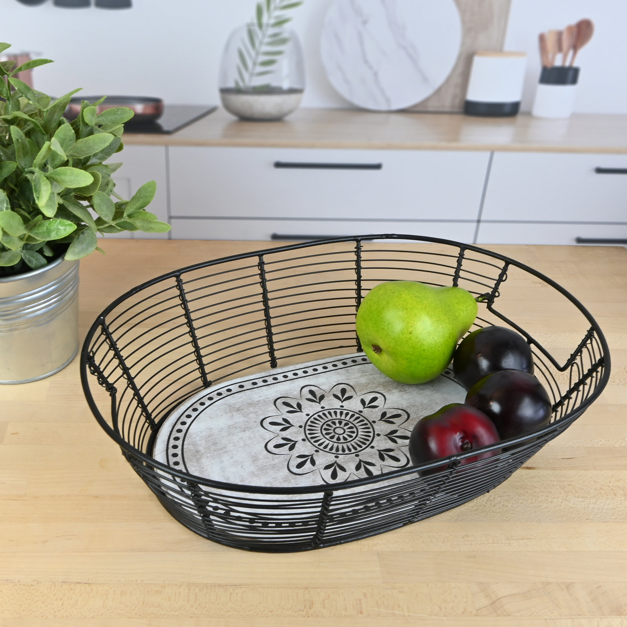 Red Barrel Studio Medalion Metal/Wire Basket - Wayfair Canada
