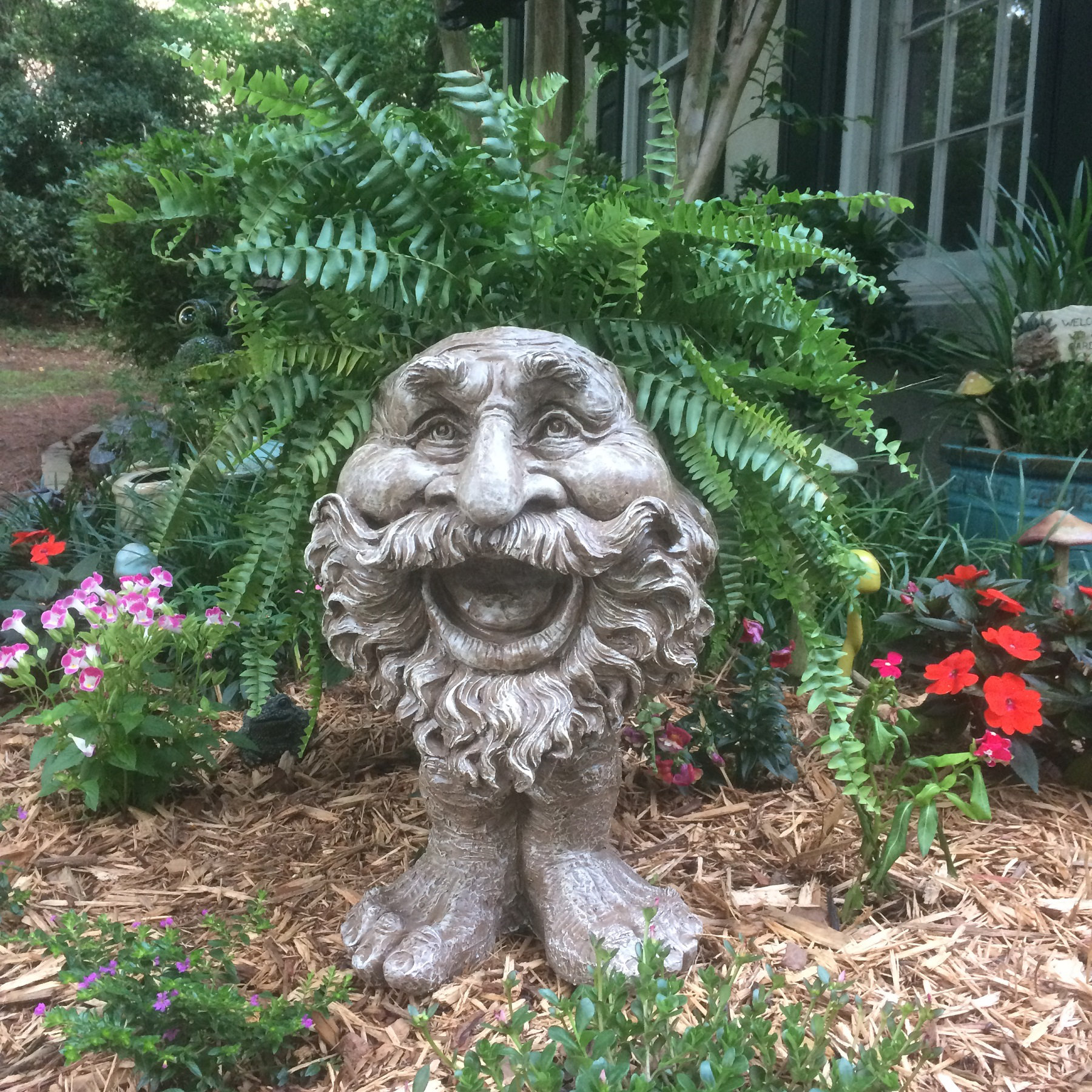 HomeStyles Muggly's Ole Salty Face Statue & Reviews | Wayfair