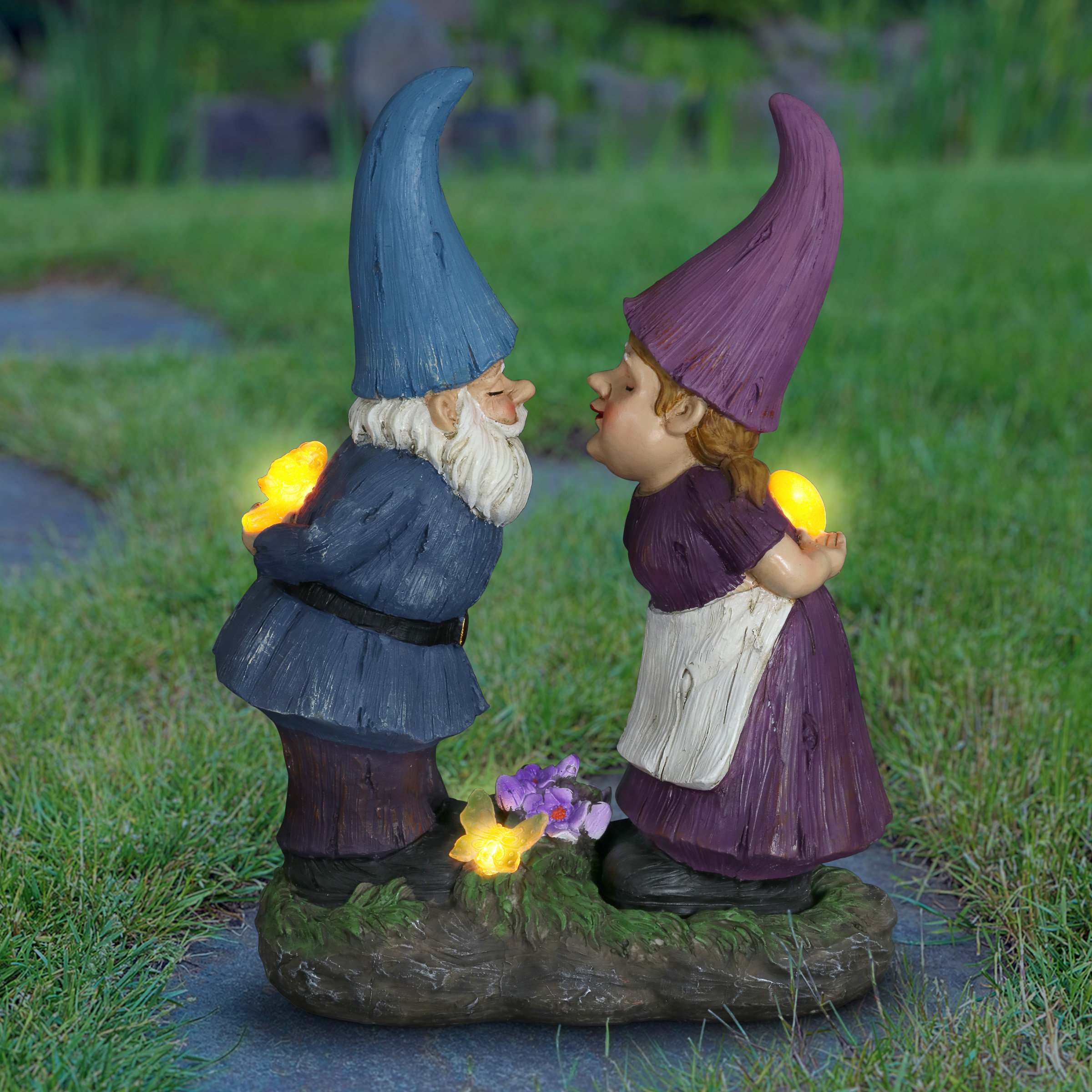 Exhart Solar Good Time Smooching Gnomes Garden Statue, 15 by 14 Inches ...