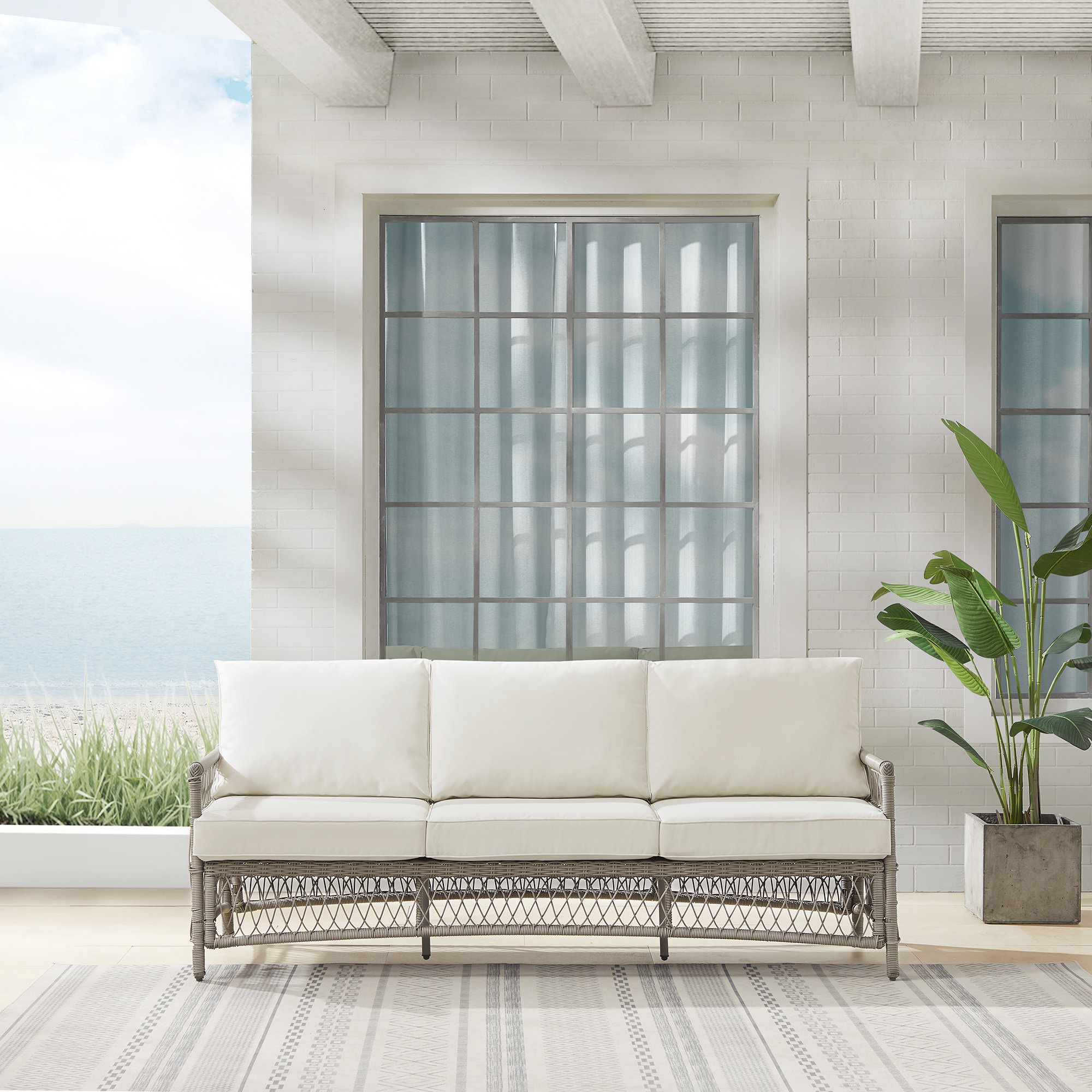 Bay Isle Home™ Canapé d'extérieur en osier de 80 po avec coussins ...