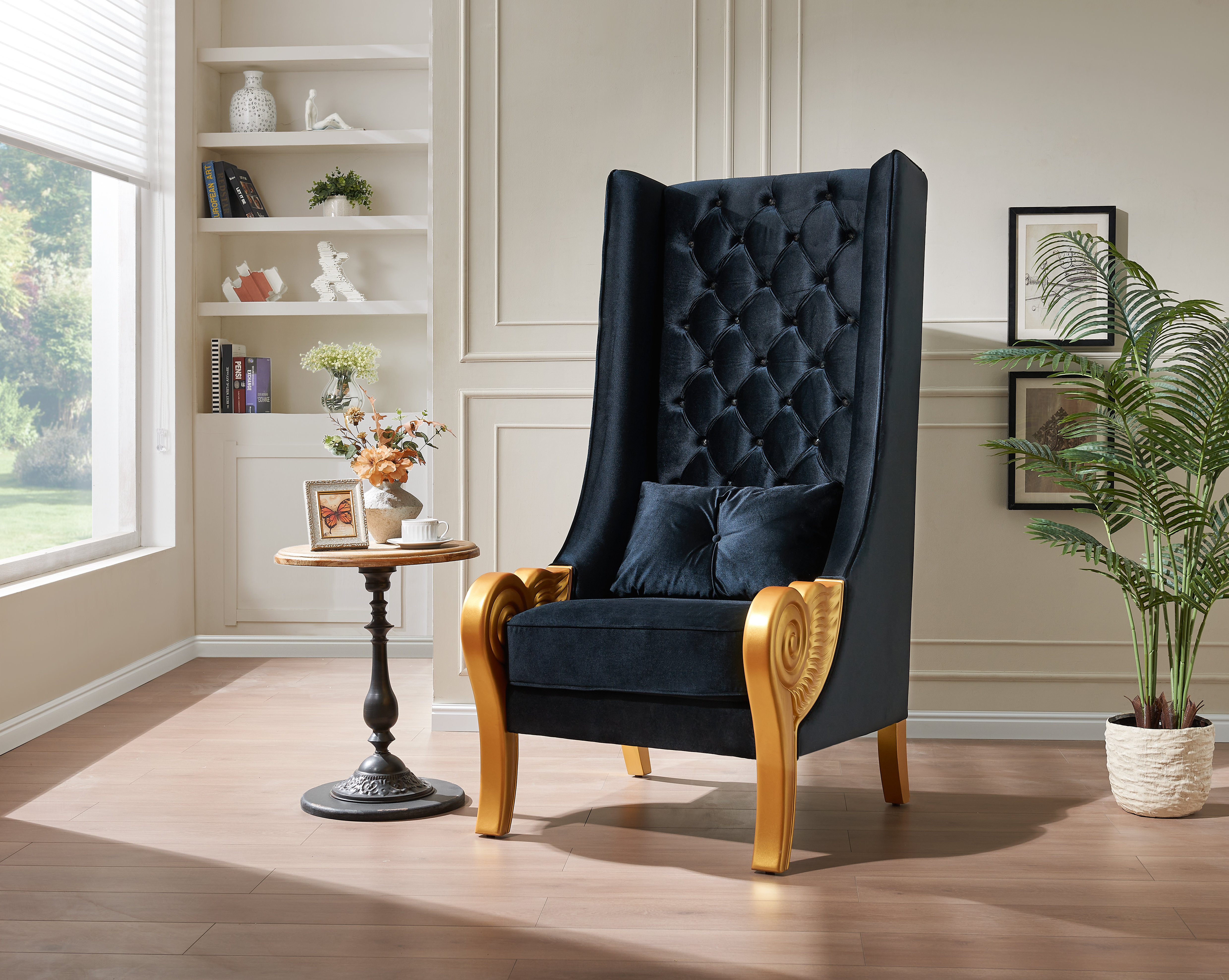 Rosdorf Park A&x High-back Throne Chair With Carved Details – 62.5'' H ...