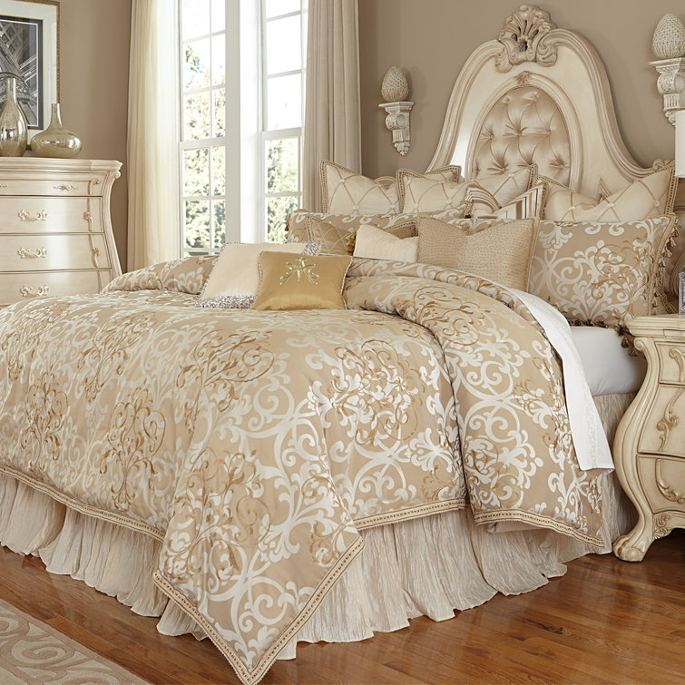 Michael Amini Luxembourg Traditional Damask Comforter Set & Reviews ...