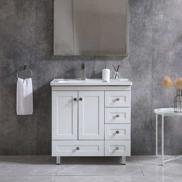 Latitude Run® Jaquavis 32'' Free-standing Single Bathroom Vanity with ...