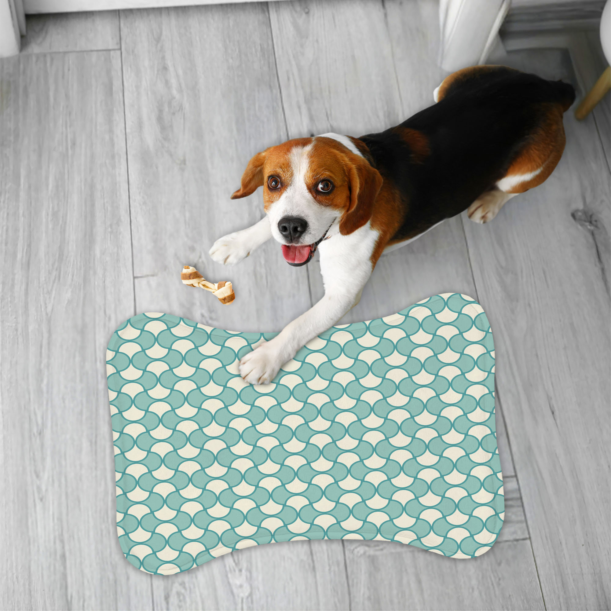MentionedYou Colors Classic - 1 Piece Bone Shape Feeding Mat Anti-Skid ...